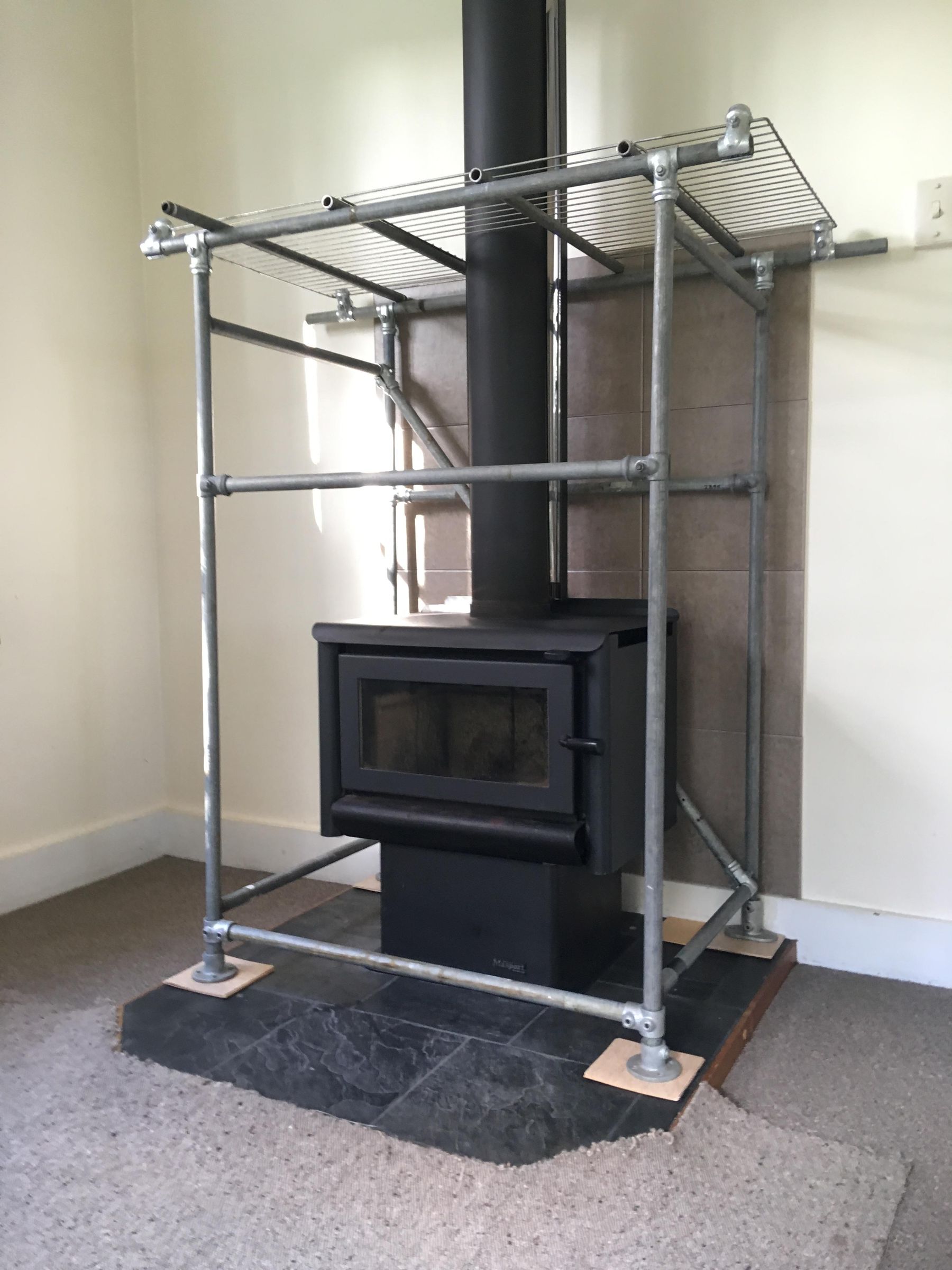 Firewood Storage From IBC Cages : 6 Steps (with Pictures) - Instructables