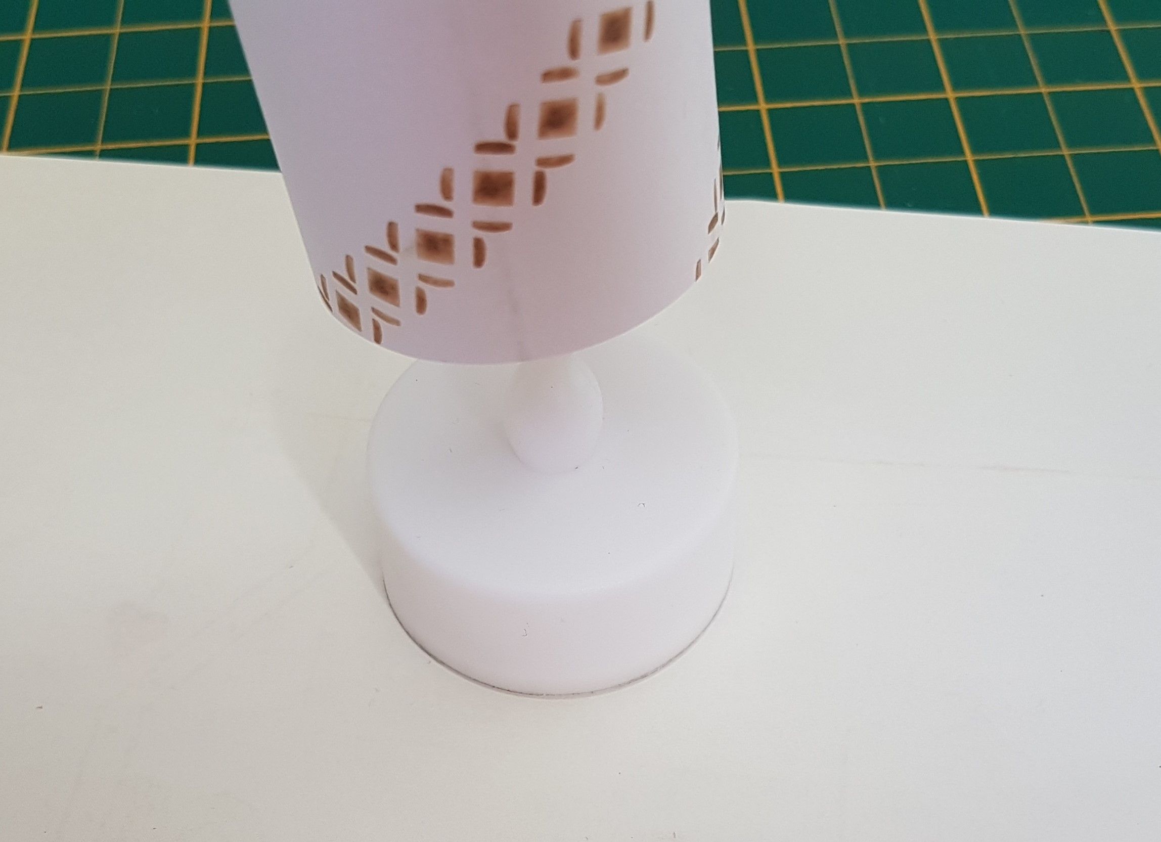 Paper Candle Shades : 7 Steps (with Pictures) - Instructables