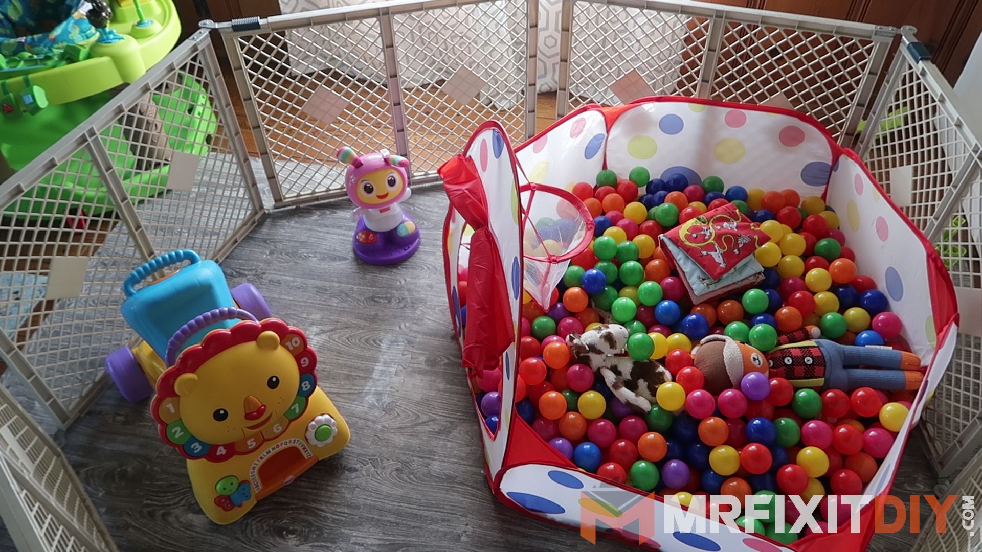 Top 5 DIY Ways to Babyproof Your Home : 6 Steps - Instructables