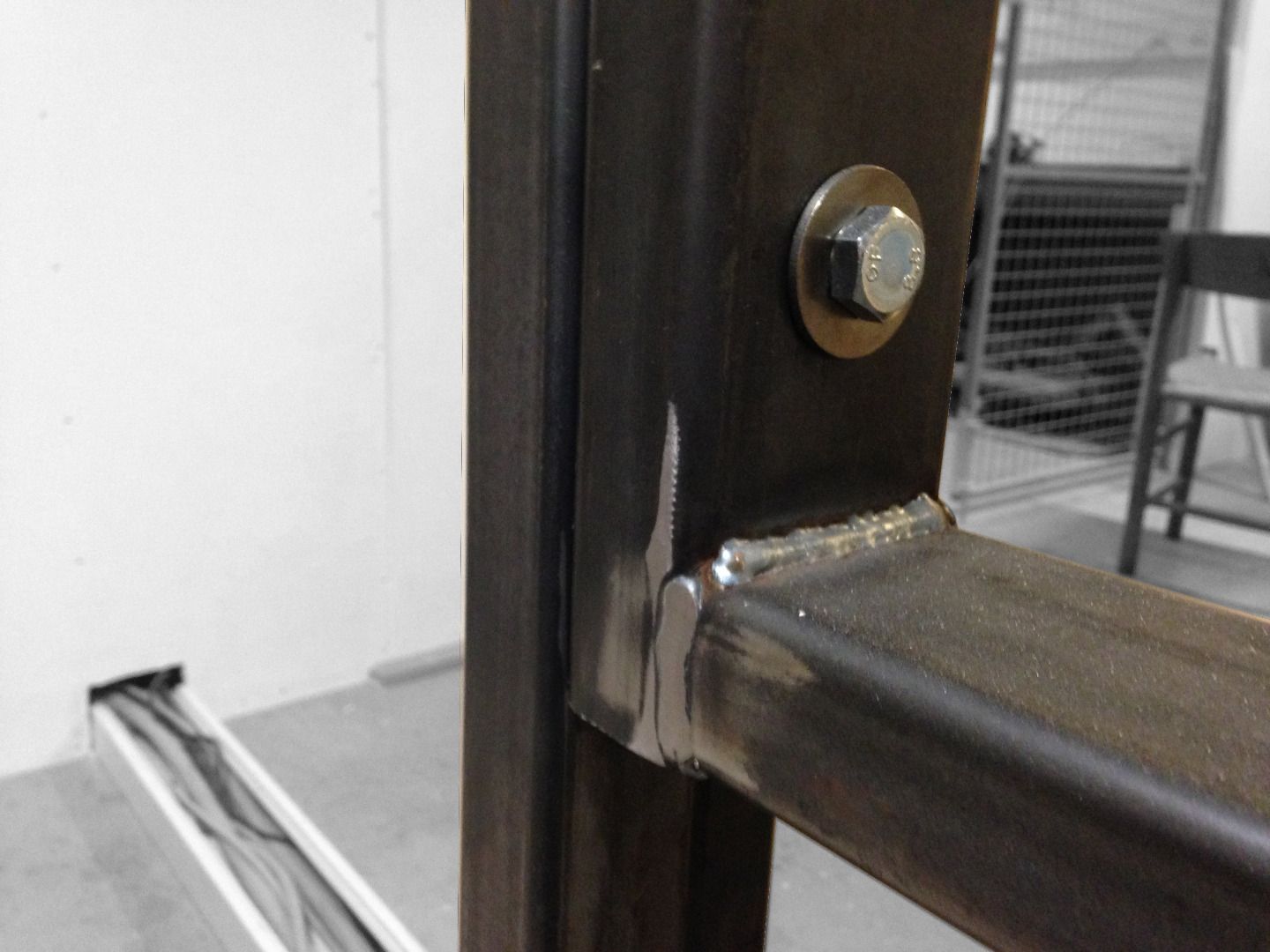 Panel-Holding Frame for Industrial Robots : 7 Steps - Instructables