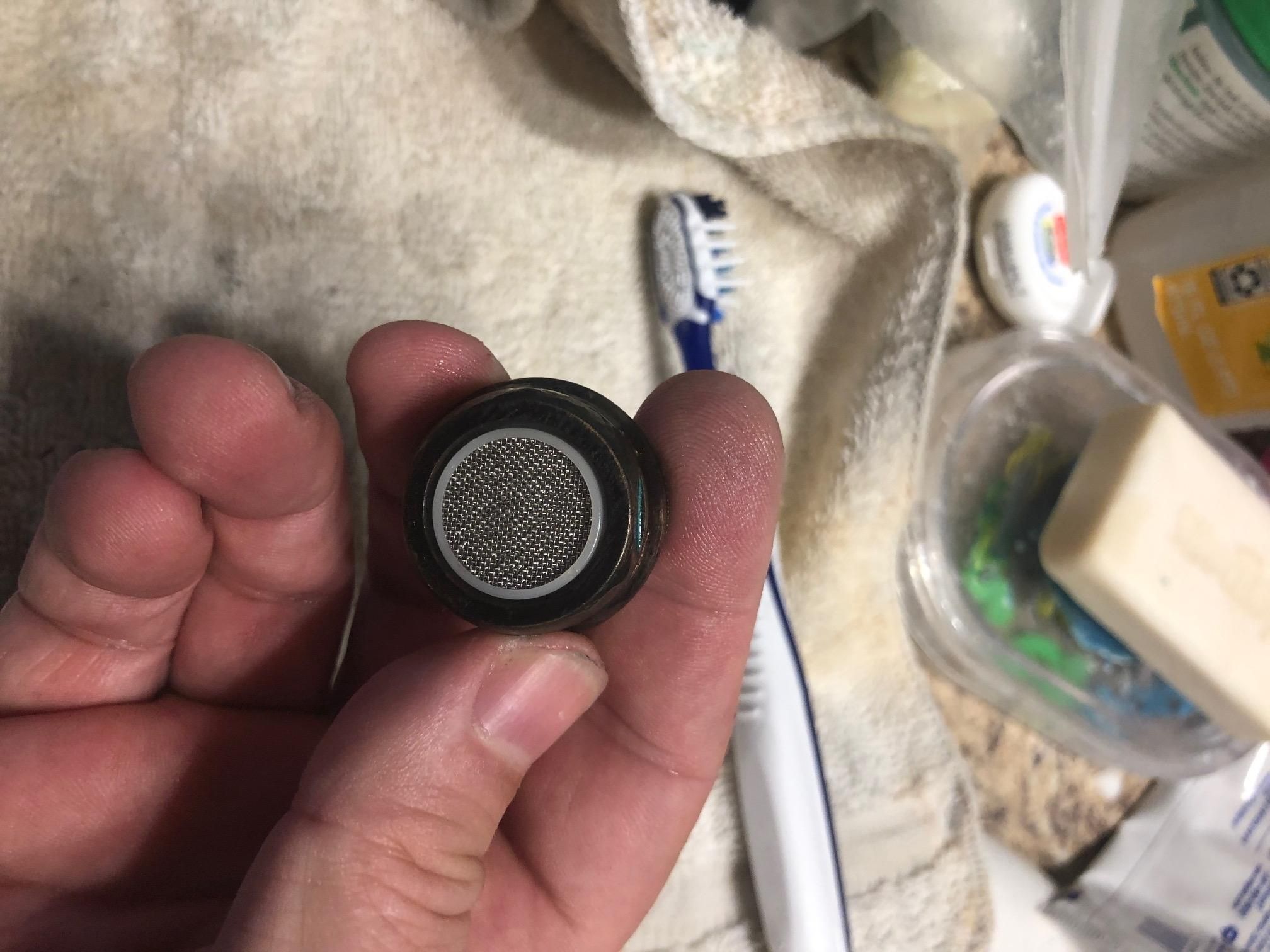 Cleaning Faucet Aerator : 8 Steps - Instructables
