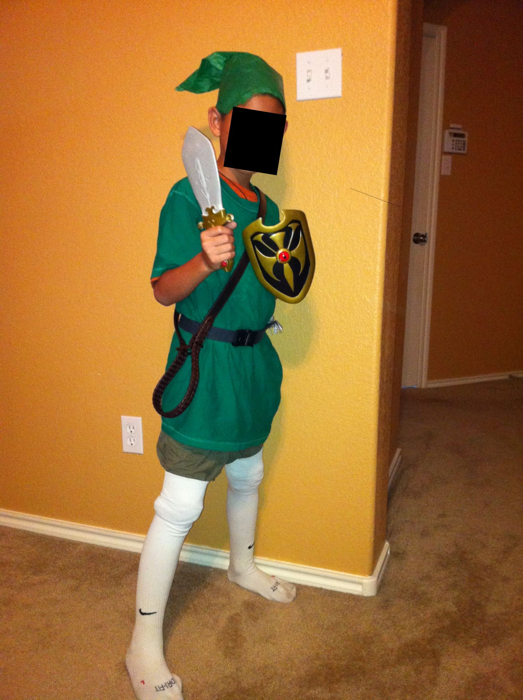 Link Costume : 4 Steps - Instructables