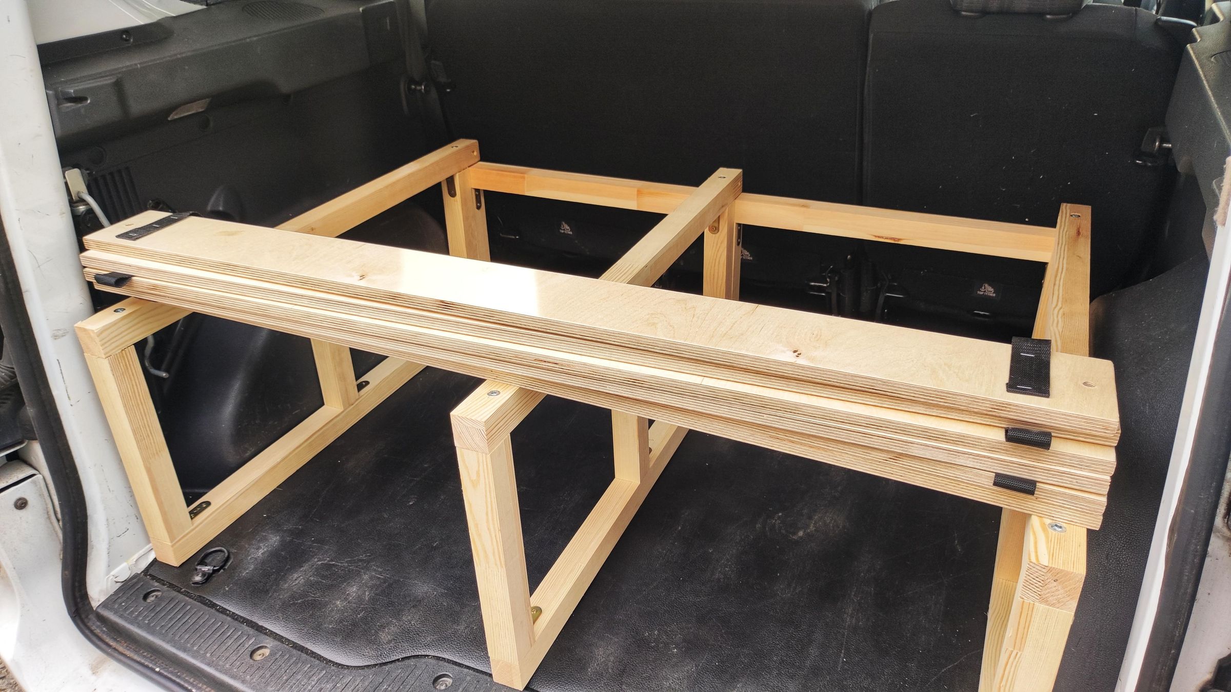 Build Your Own Camping Box in 10 Simple Steps. DIY Plan : 11 Steps ...