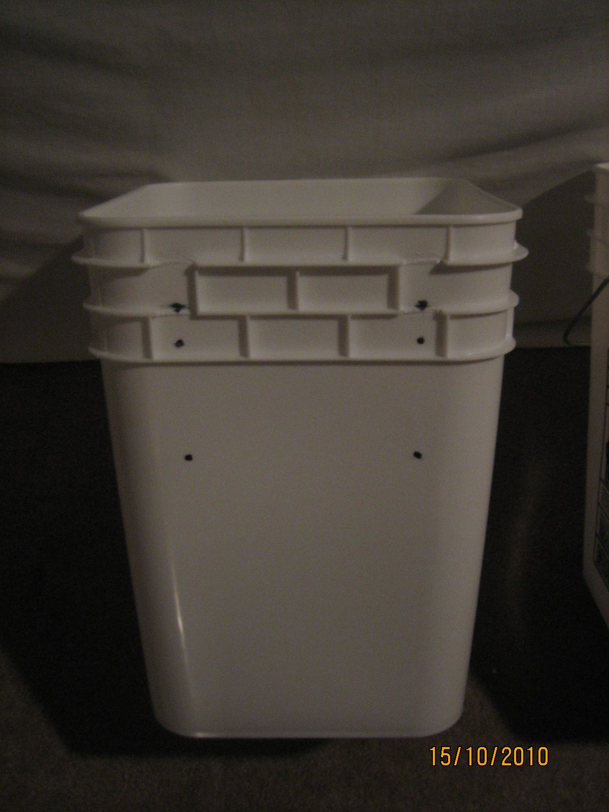 Building Better Bucket Panniers : 4 Steps - Instructables