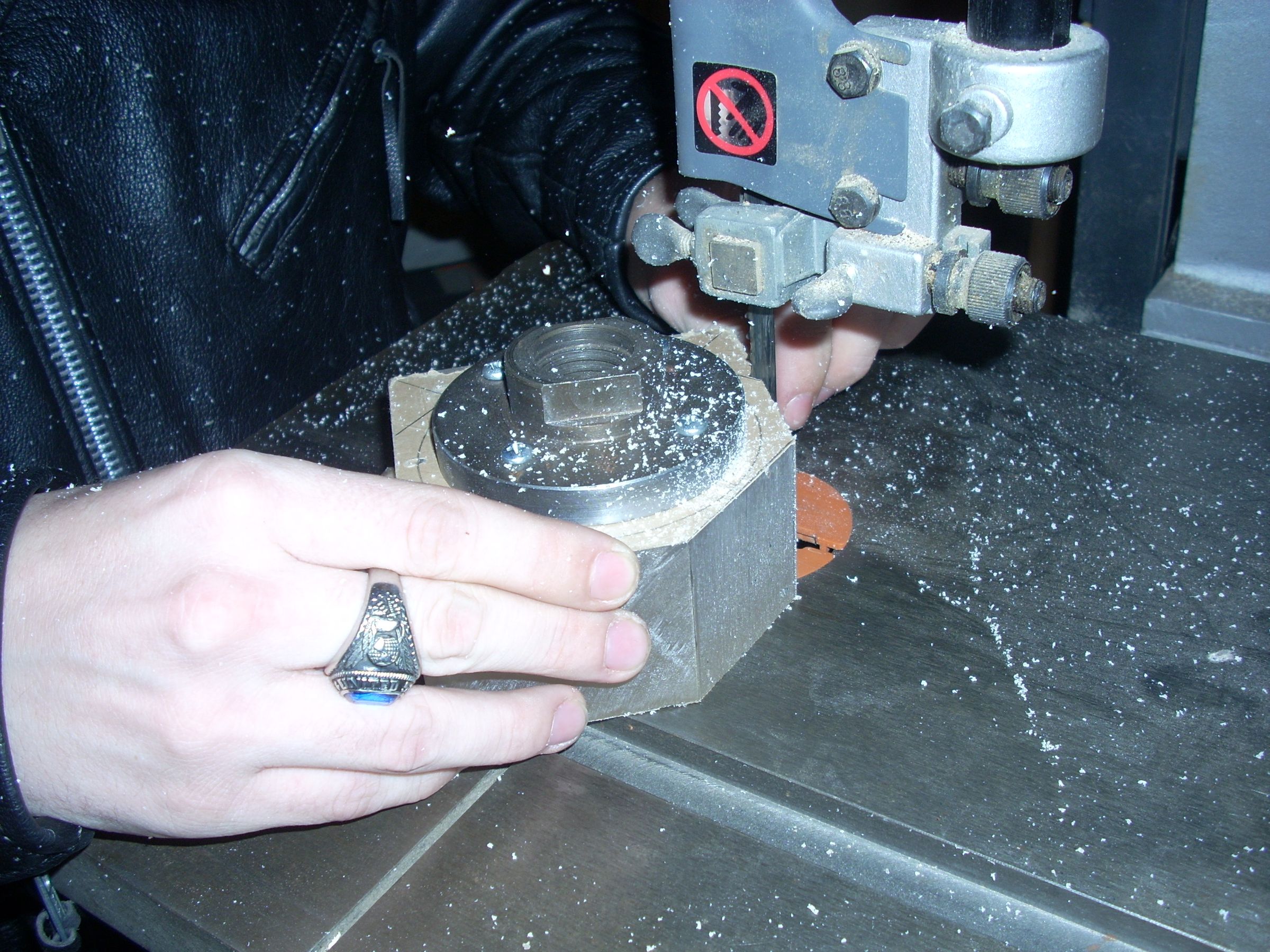 Acrylic Air Intake Baffle Plug : 4 Steps - Instructables