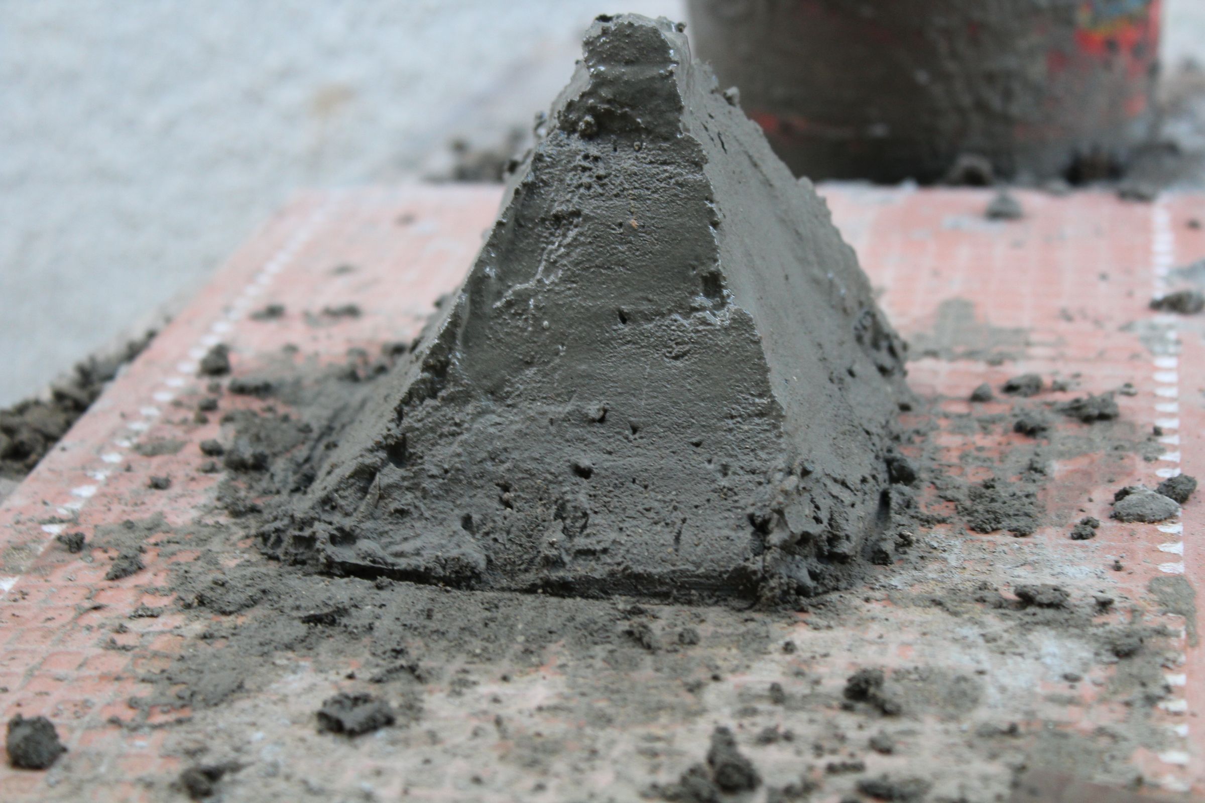 How to Make a Concrete Pyramid "GIZA" : 24 Steps (with Pictures ...
