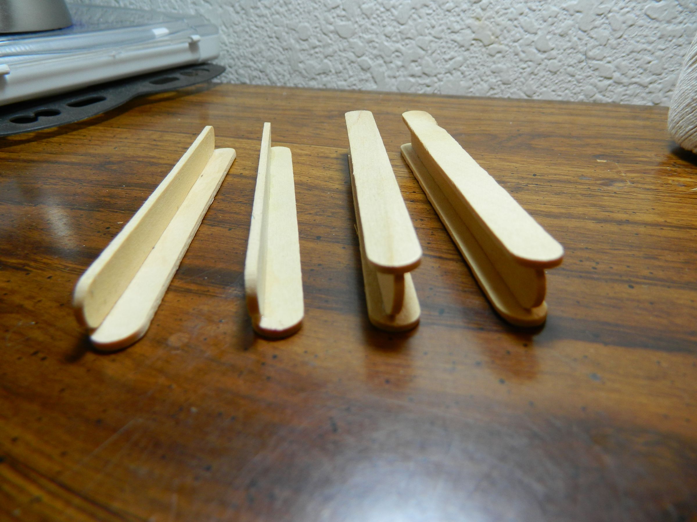 Simple Suspension Bridge Model : 8 Steps - Instructables