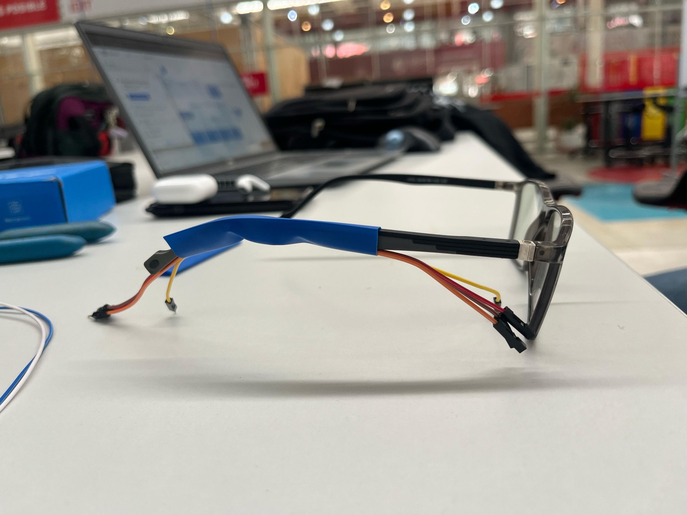 Device for Visually Impaired People : 6 Steps - Instructables