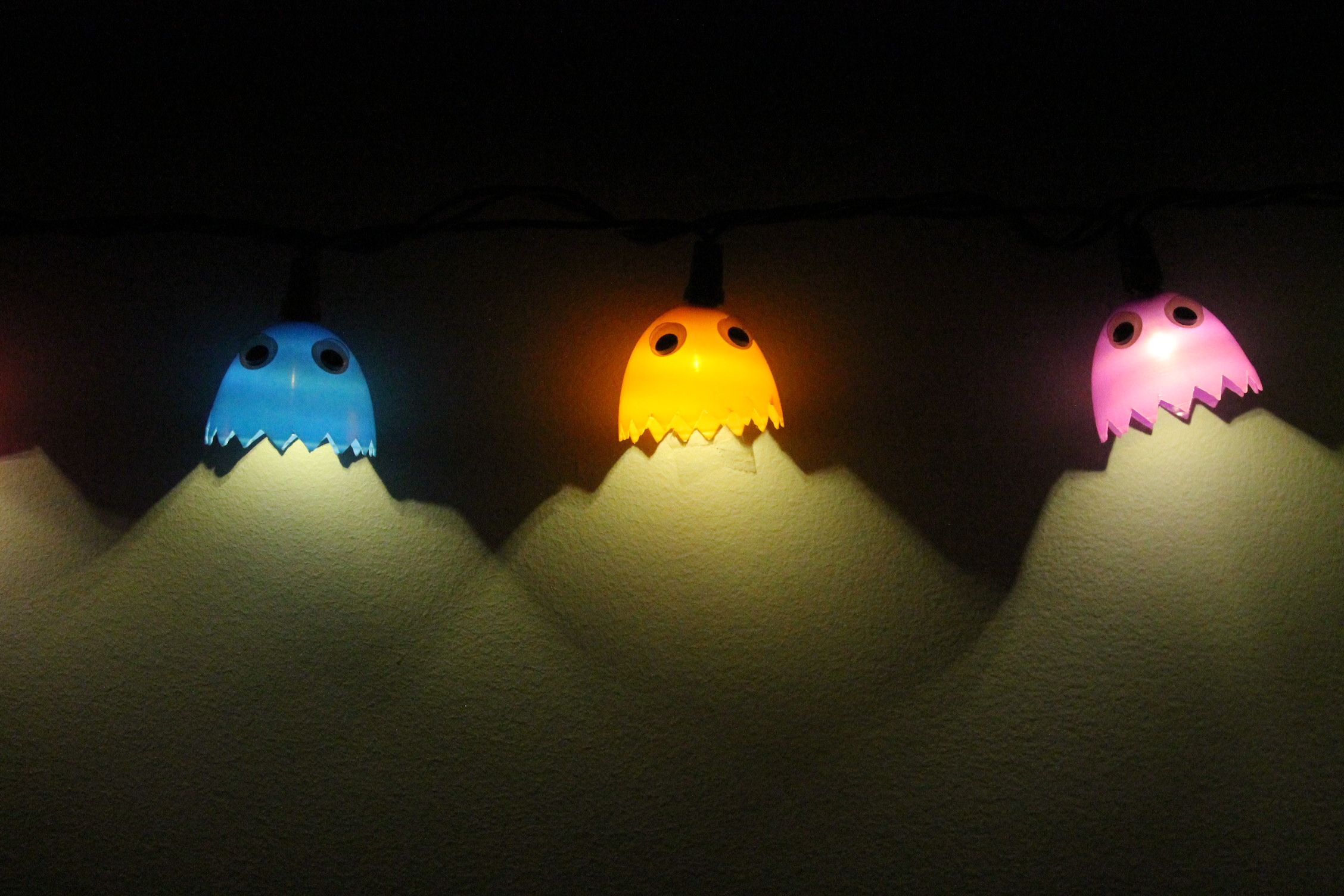 Pacman String Lights : 3 Steps (with Pictures) - Instructables