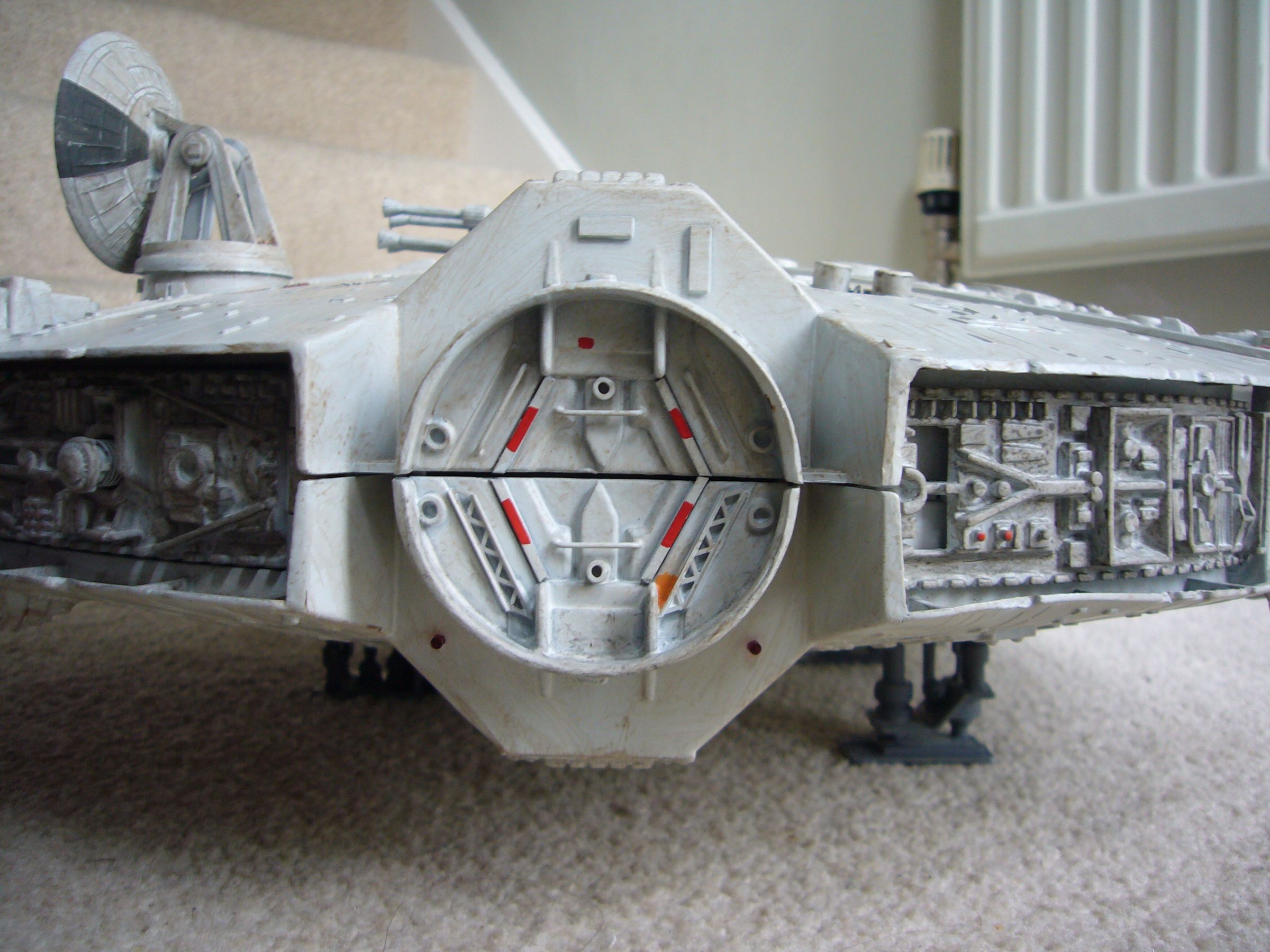 How to Build a Millennium Falcon Wall Light : 7 Steps (with Pictures ...