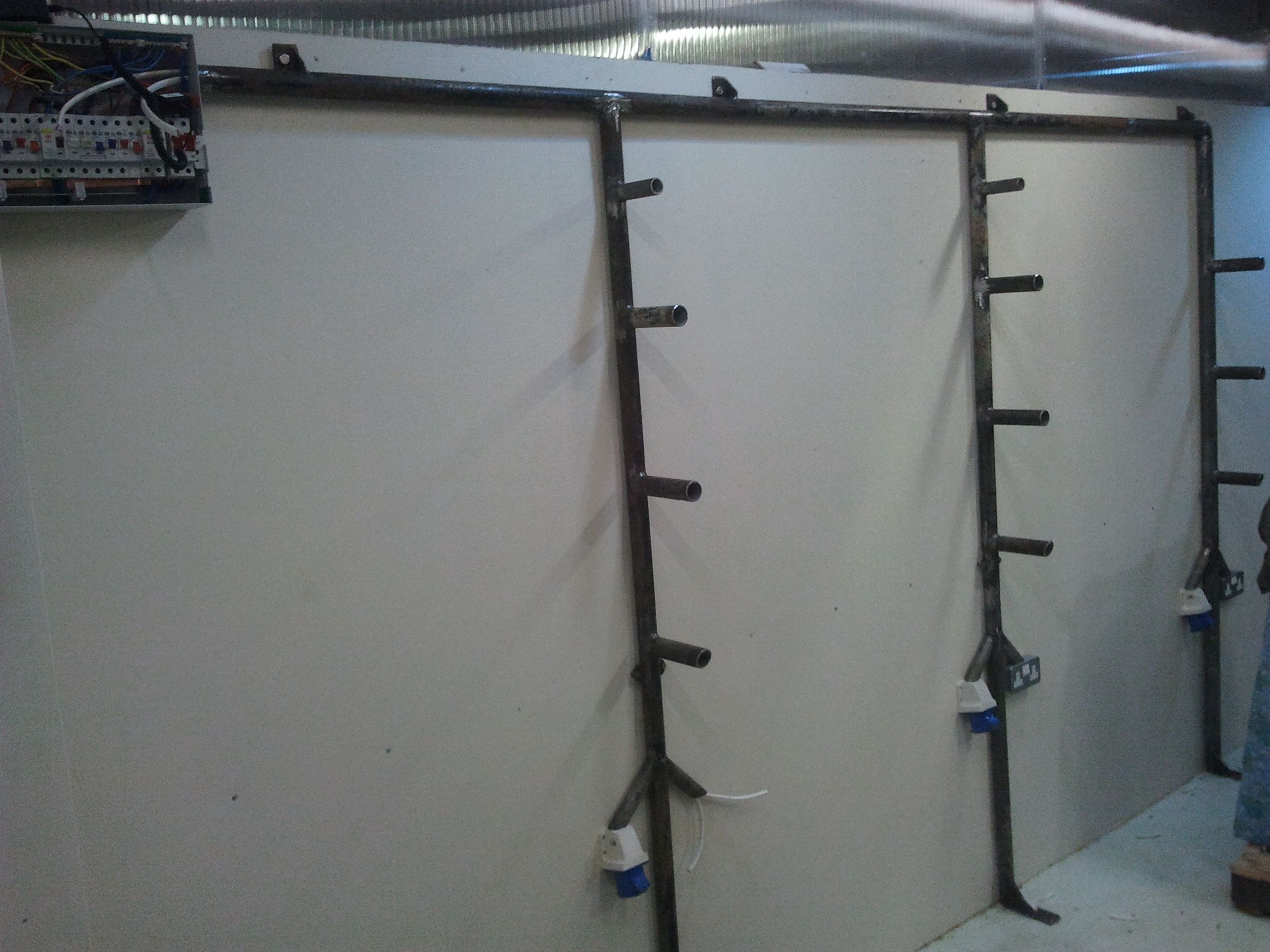 Industrial Conduit-Shelving : 9 Steps (with Pictures) - Instructables