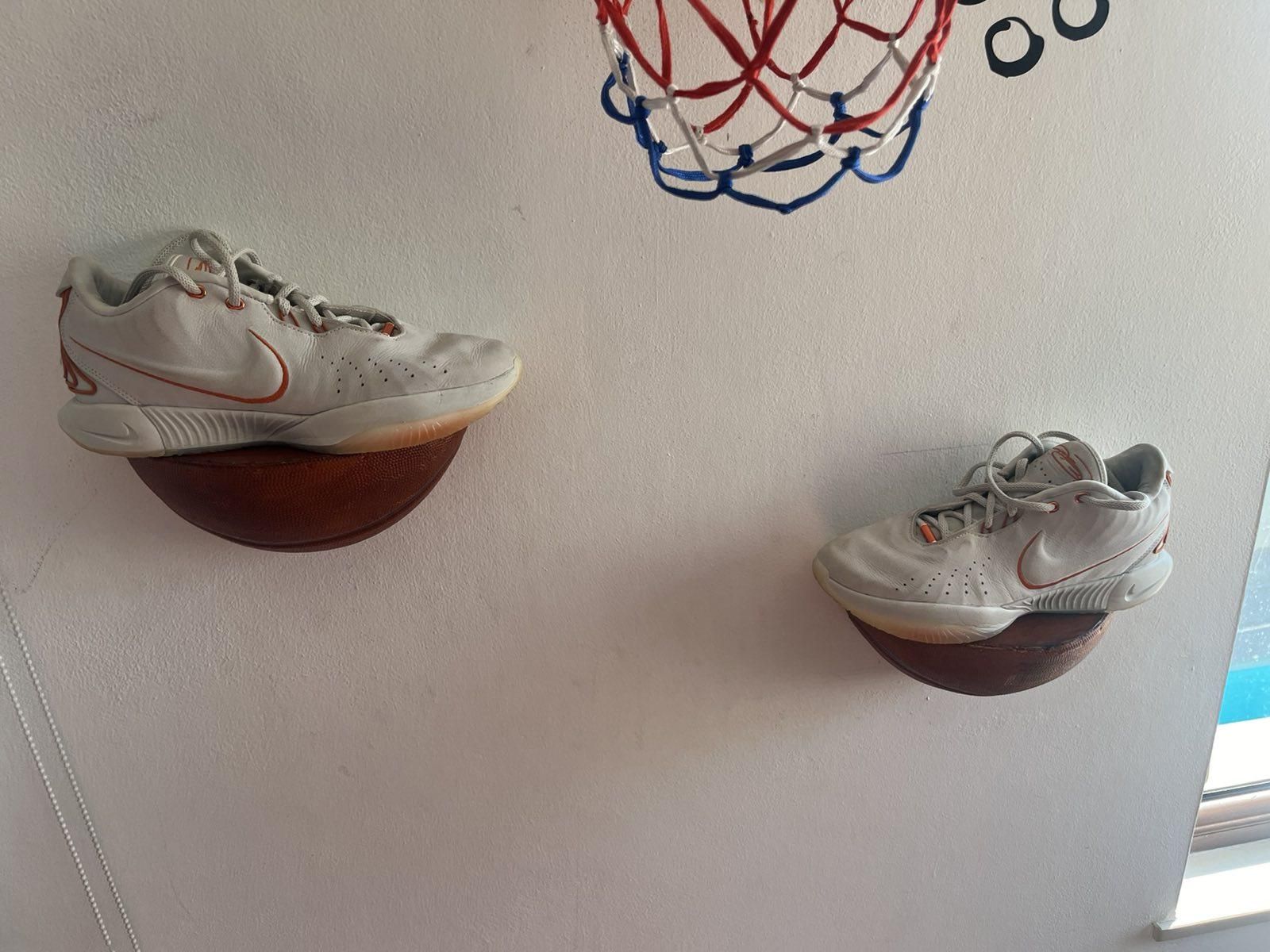 Easy Basketball Shelves : 5 Steps - Instructables