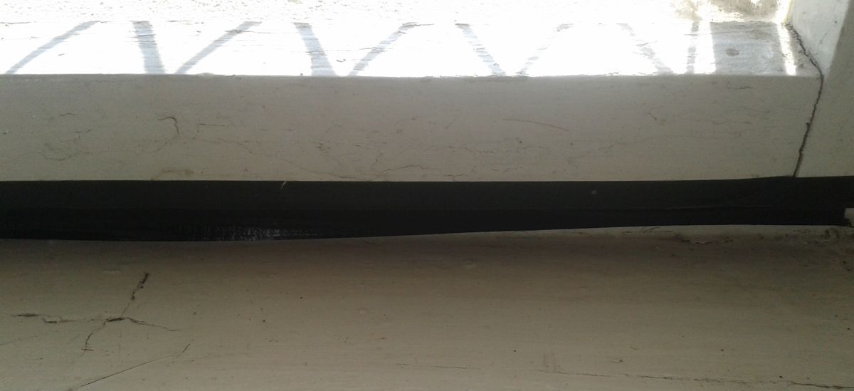 Duct Tape Window Insulation : 4 Steps (with Pictures) - Instructables