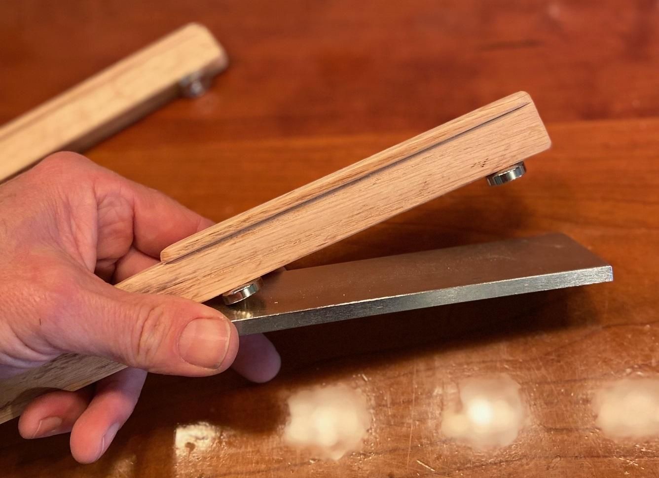 DIY Knife Sharpening Jig (Guided Knife Sharpener) : 11 Steps (with ...