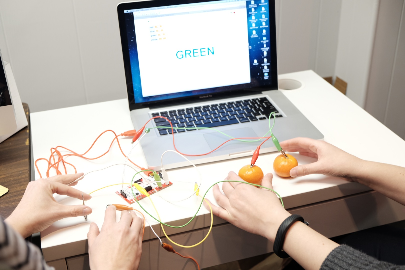 Fun Game Controllers With MaKey MaKey : 6 Steps - Instructables