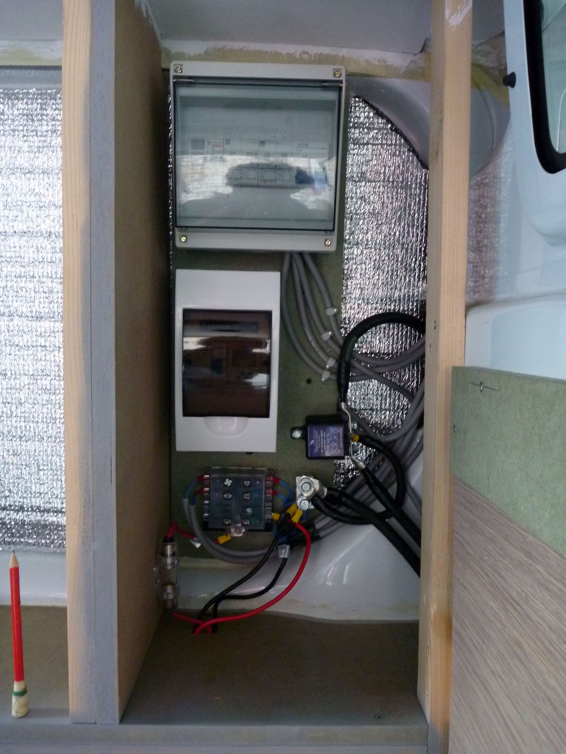 Van Conversion to Small Camper : 11 Steps (with Pictures) - Instructables