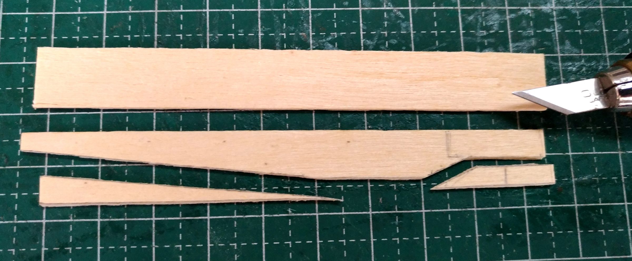 Rogue One Mini U-Wing Popsicle Stick Model : 7 Steps (with Pictures ...