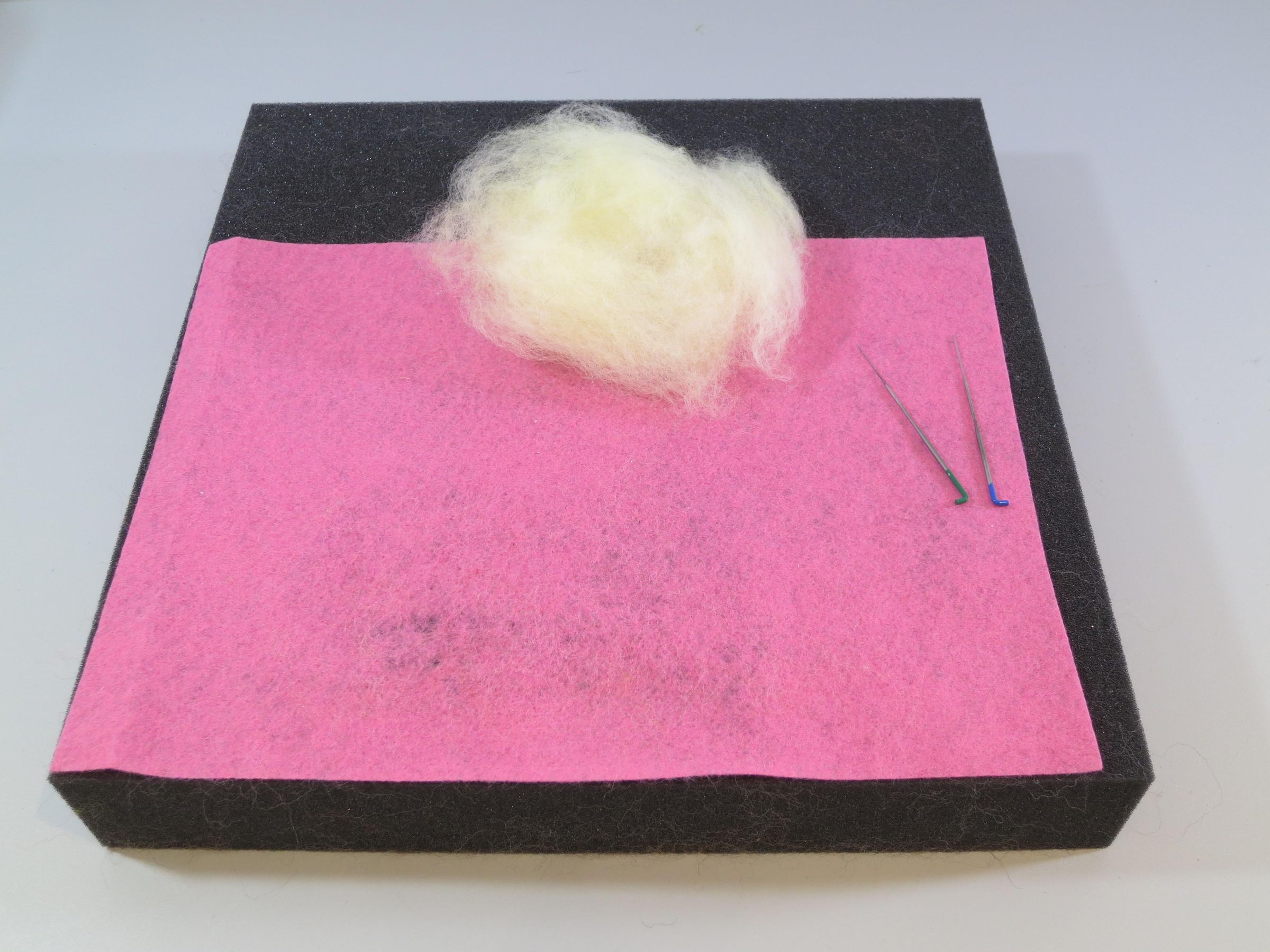 How to Sculpt a VW Beetle From Wool : 21 Steps (with Pictures ...