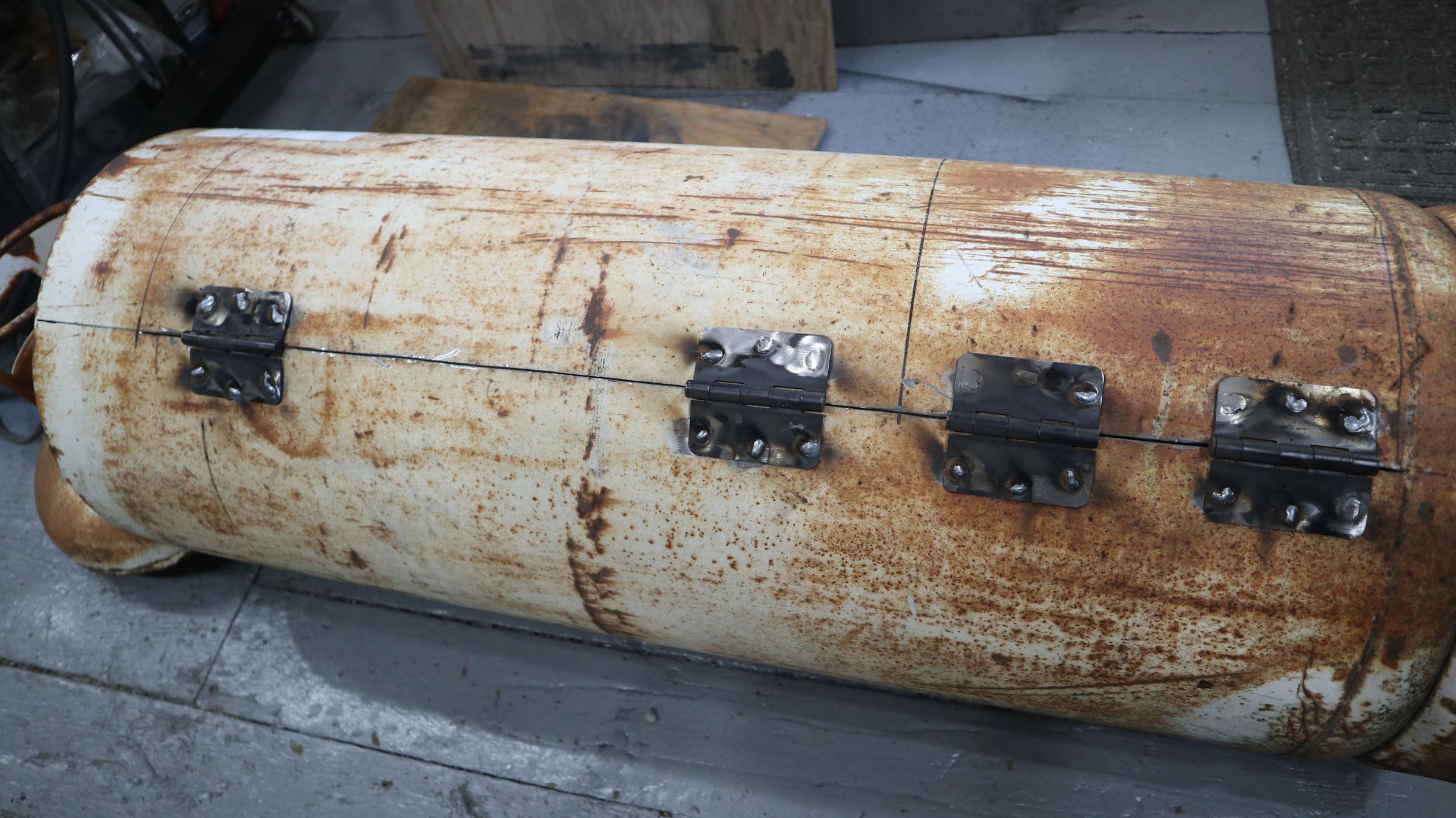 100 Lb Propane Tank Smoker Build : 10 Steps (with Pictures) - Instructables