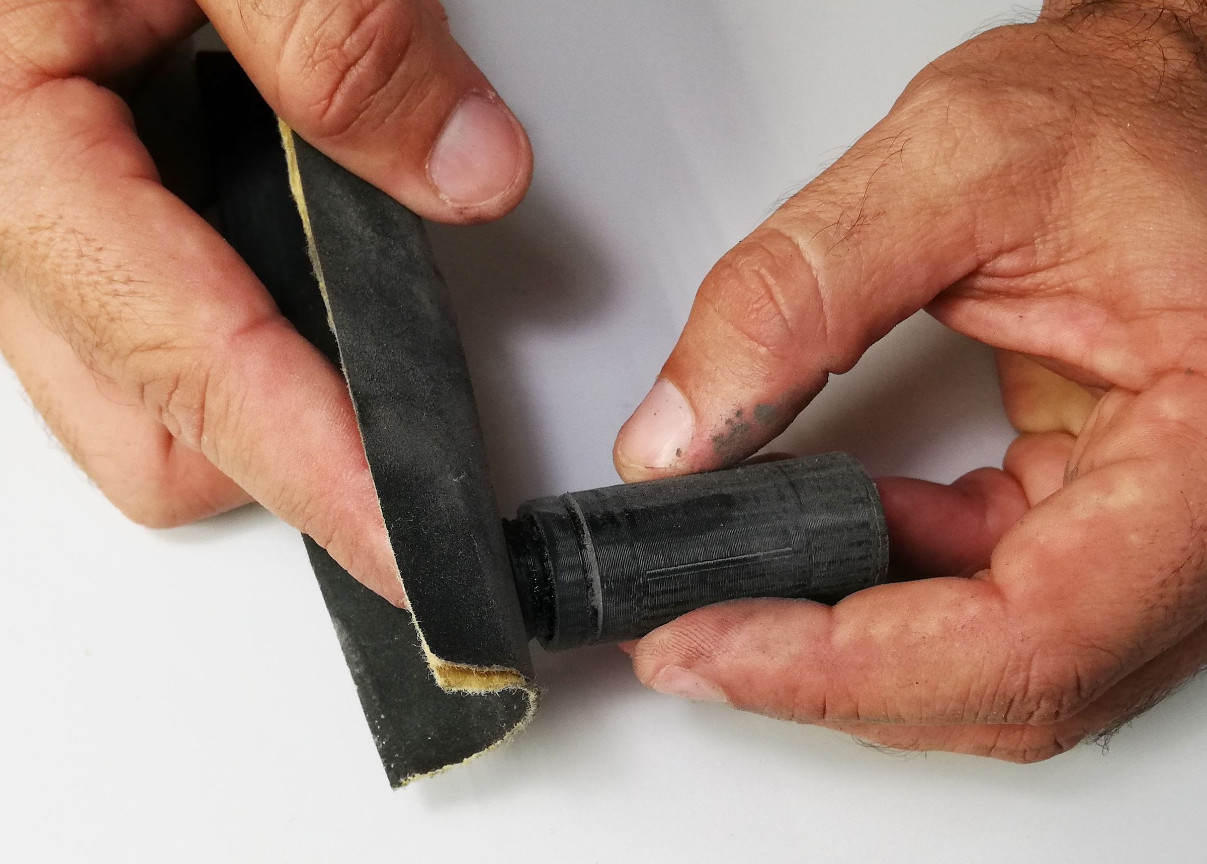 3D Printed Fake Capacitor Compartment : 8 Steps (with Pictures ...