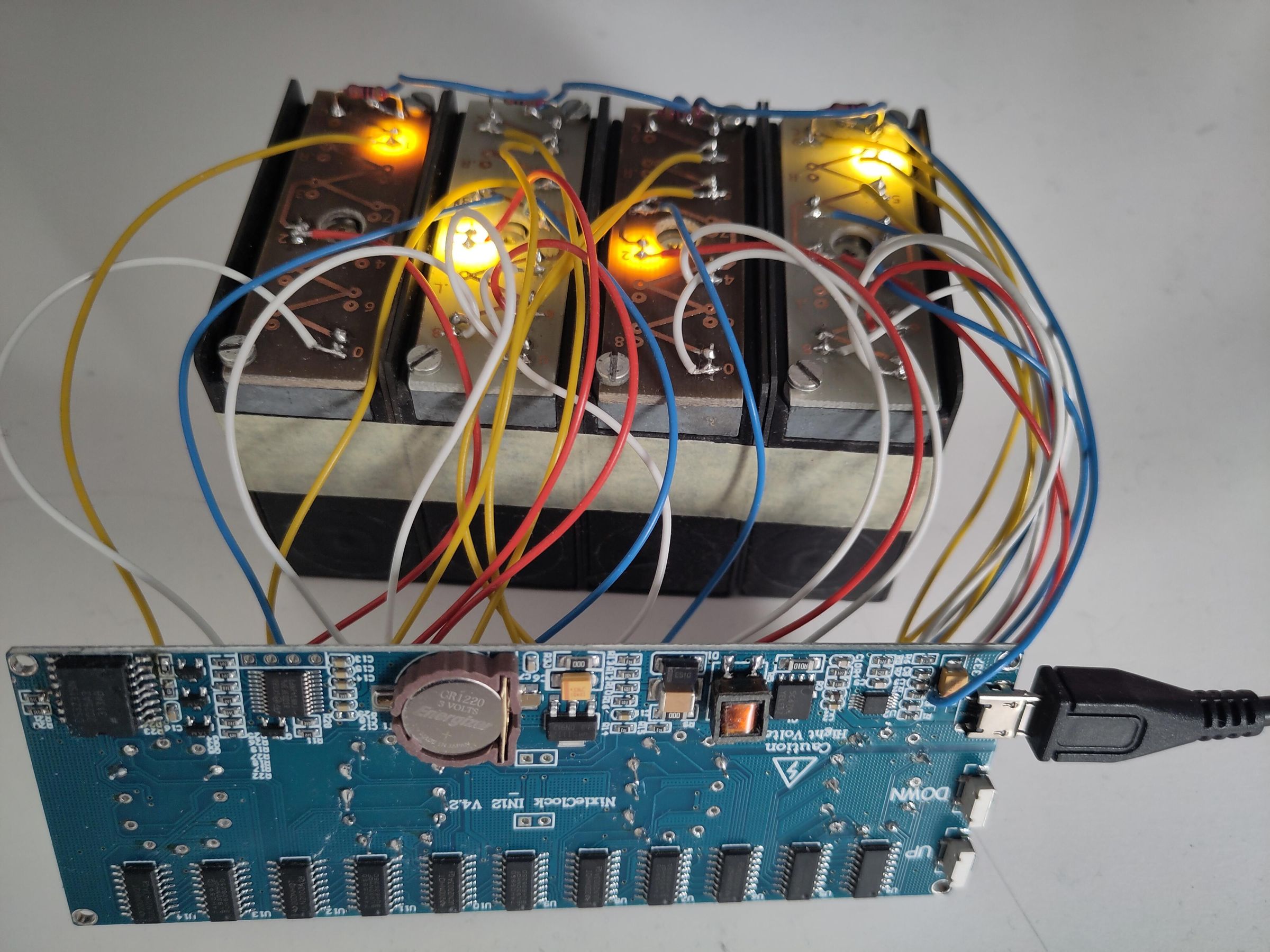 Light Pipe Display for a Digital Clock : 4 Steps - Instructables