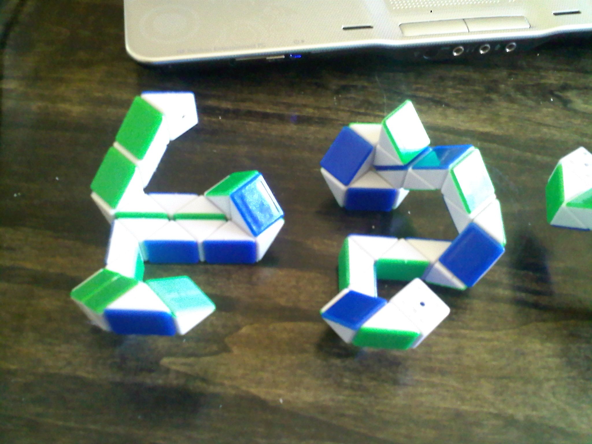 Rubik's Snake Puzzle Box - Instructables