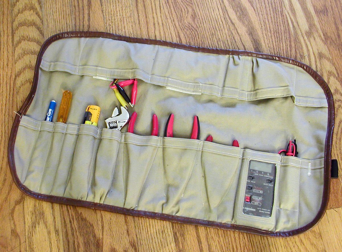 A Simple Tool Roll : 5 Steps (with Pictures) - Instructables