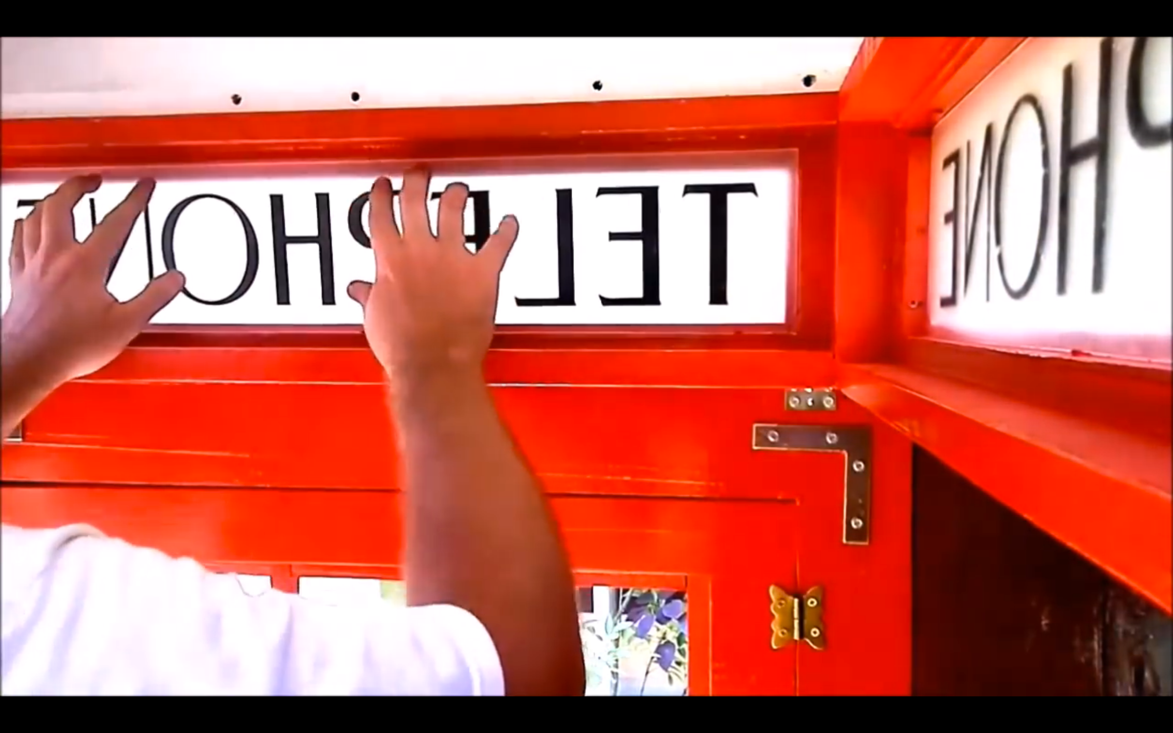 Telephone Box K2 (Full Size) : 7 Steps (with Pictures) - Instructables