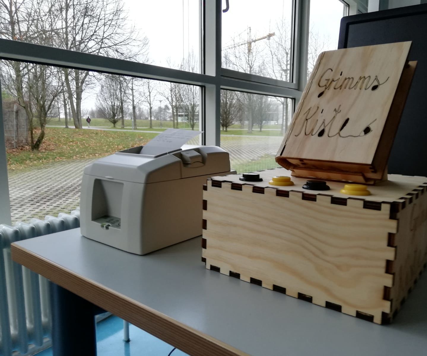 GrimmsBox: Build Your Own Storytelling Device : 5 Steps (with Pictures ...