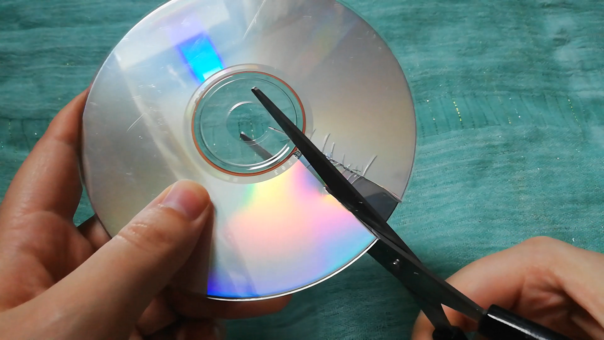 Holographic Gemstones From CDs : 9 Steps (with Pictures) - Instructables