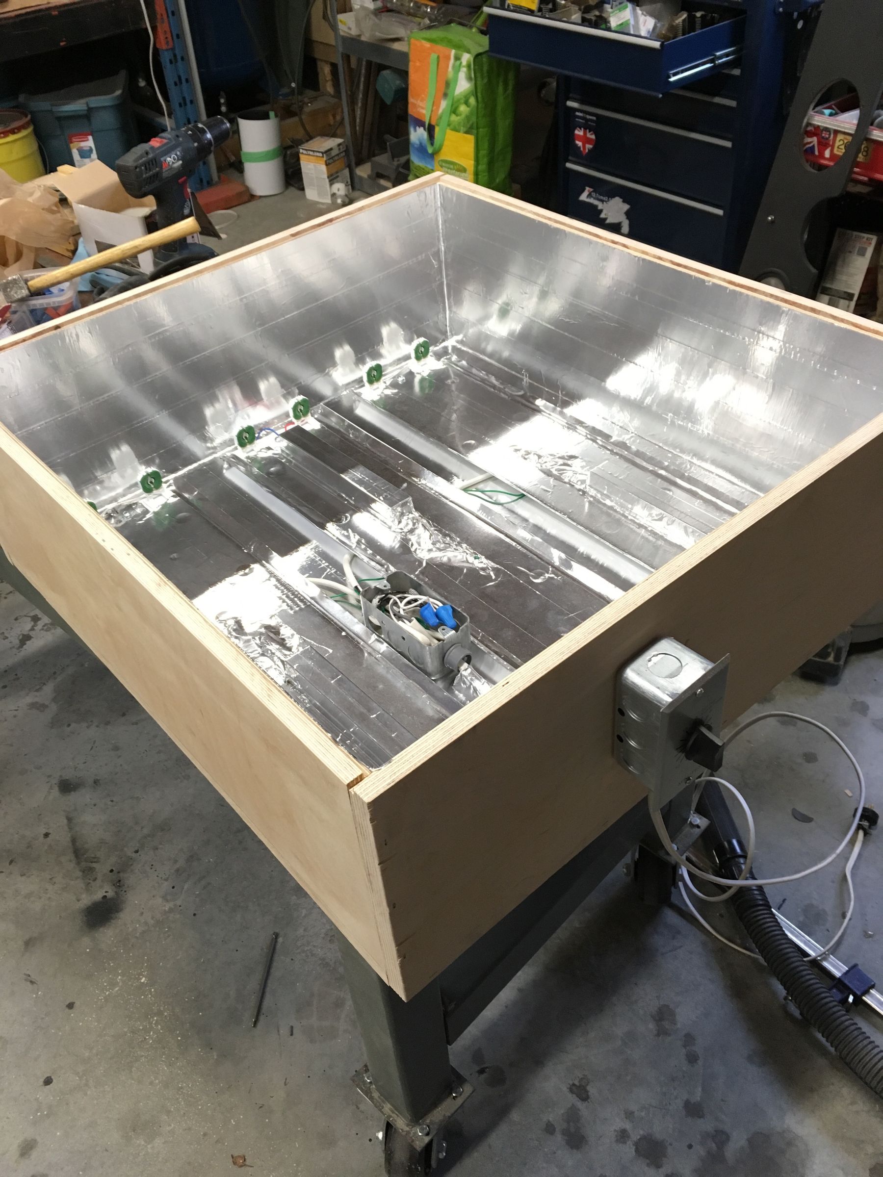 Screen Printing Photo Emulsion Light Table : 3 Steps (with Pictures ...