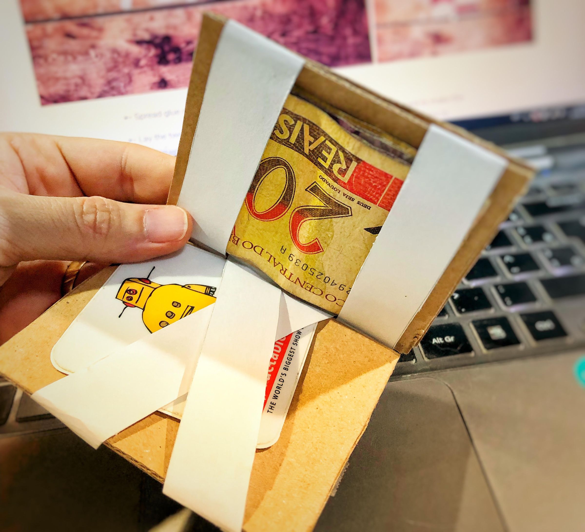 Magic Cardboard Wallet (Super Easy) : 5 Steps (with Pictures ...