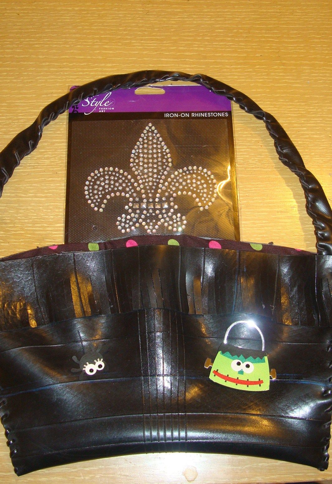 STYLISH INNER TUBE PURSE : 18 Steps (with Pictures) - Instructables