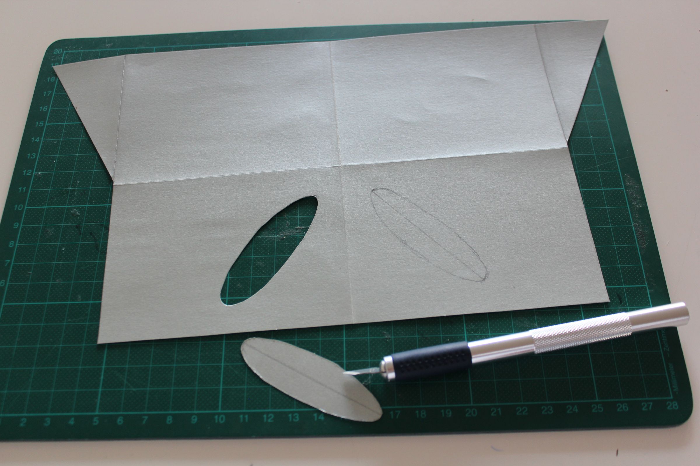 The Perfect Paper Wallet : 7 Steps (with Pictures) - Instructables