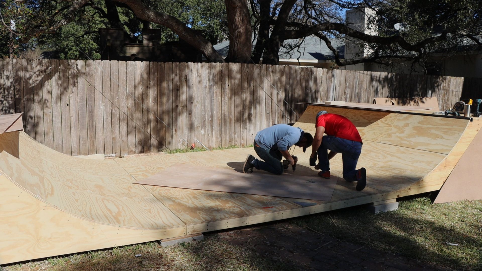 How to Make a Mini Ramp (DIY Halfpipe) : 12 Steps (with Pictures ...