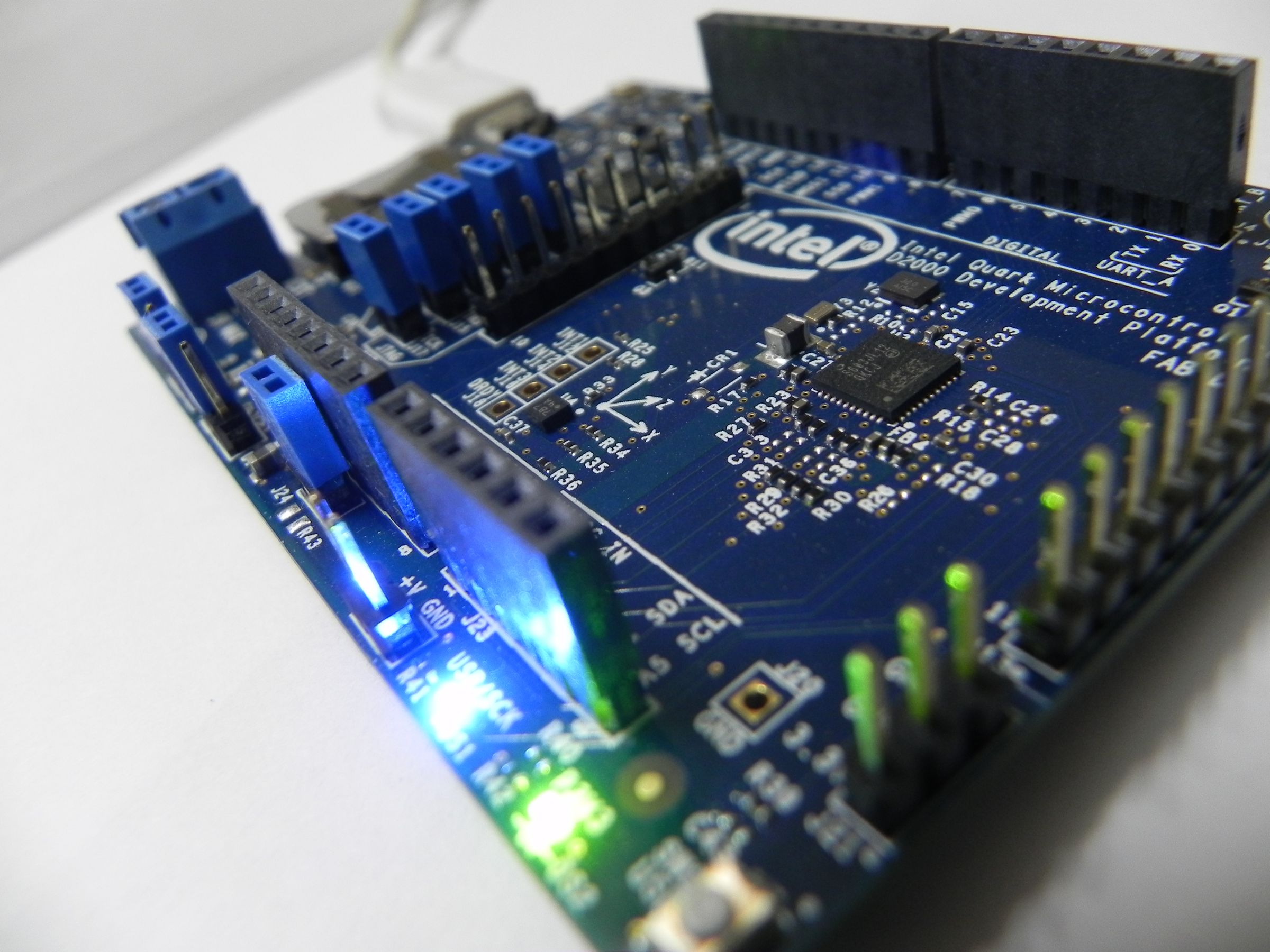 Blink LED Test on Intel Quark D2000 Development Board : 5 Steps (with ...