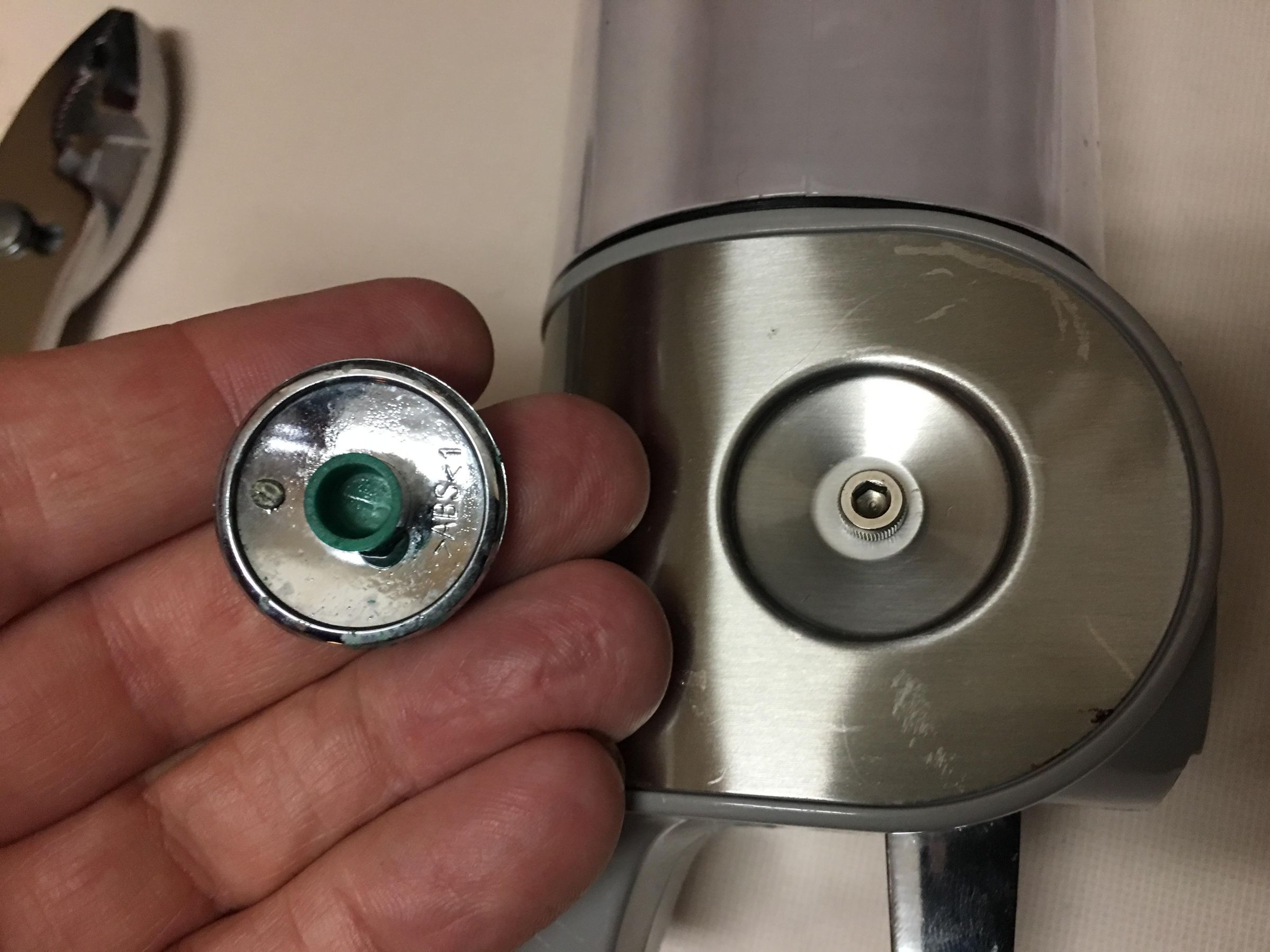 SimpleHuman Wall Mount Soap Pump Dispenser Repair : 14 Steps ...