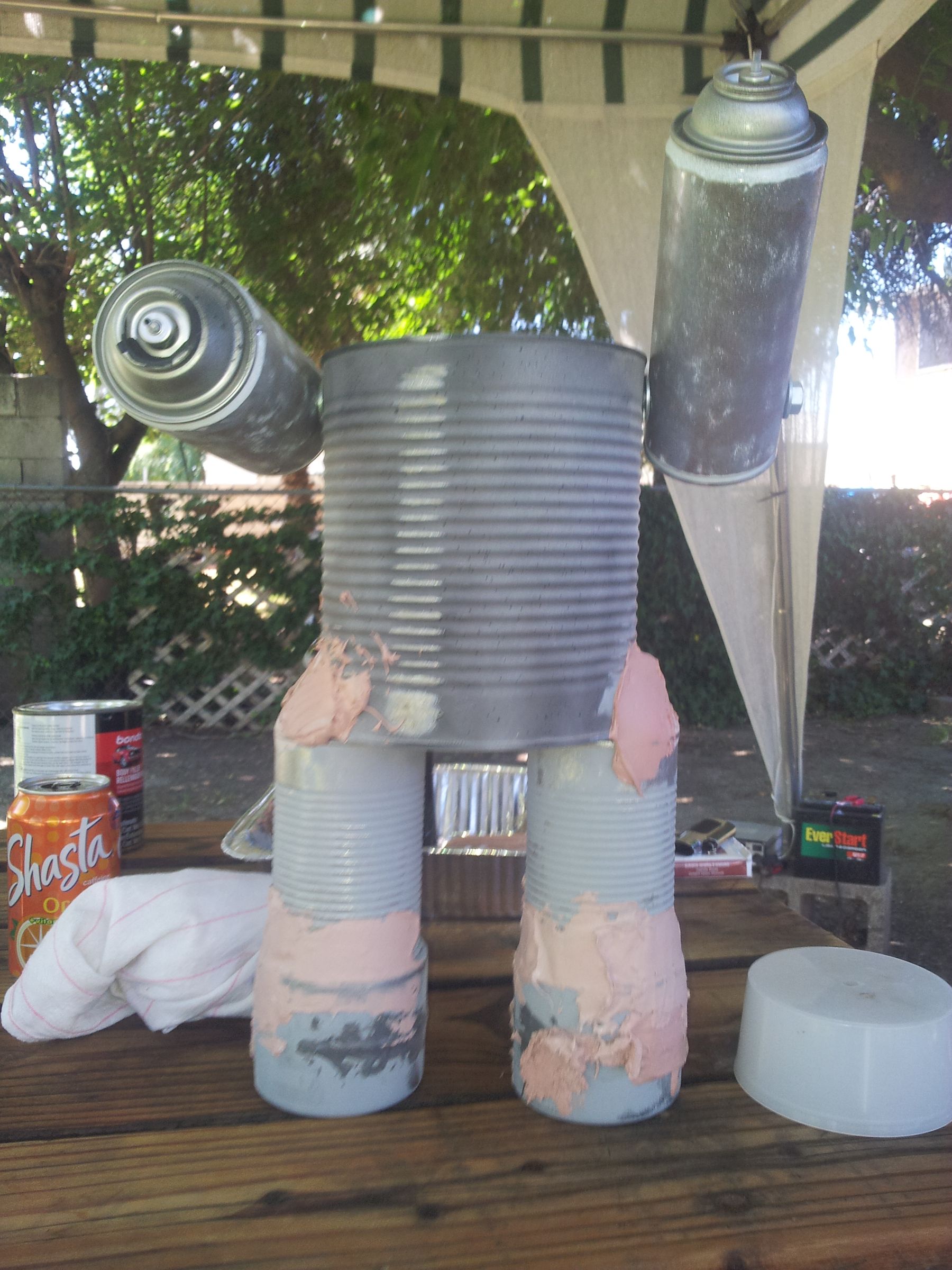 Tin Can Robot - Instructables