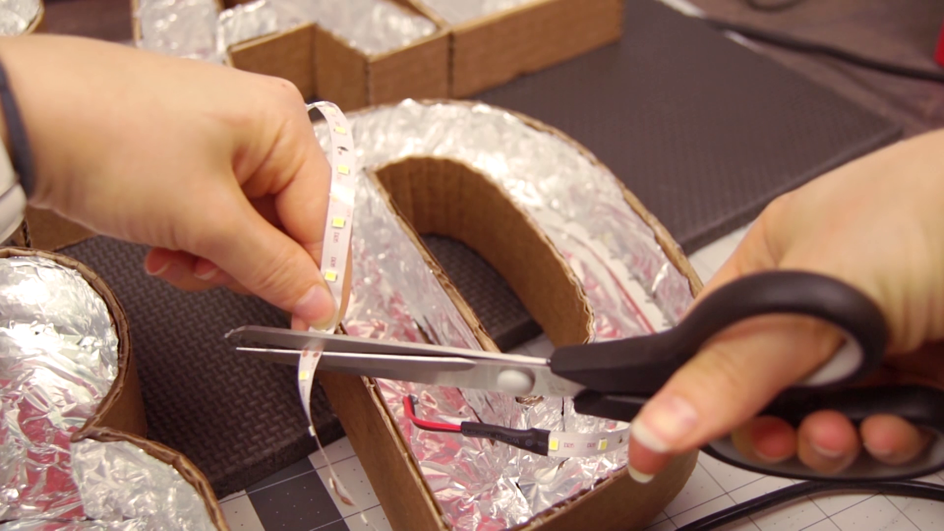 Comic Book LED Sign : 18 Steps (with Pictures) - Instructables