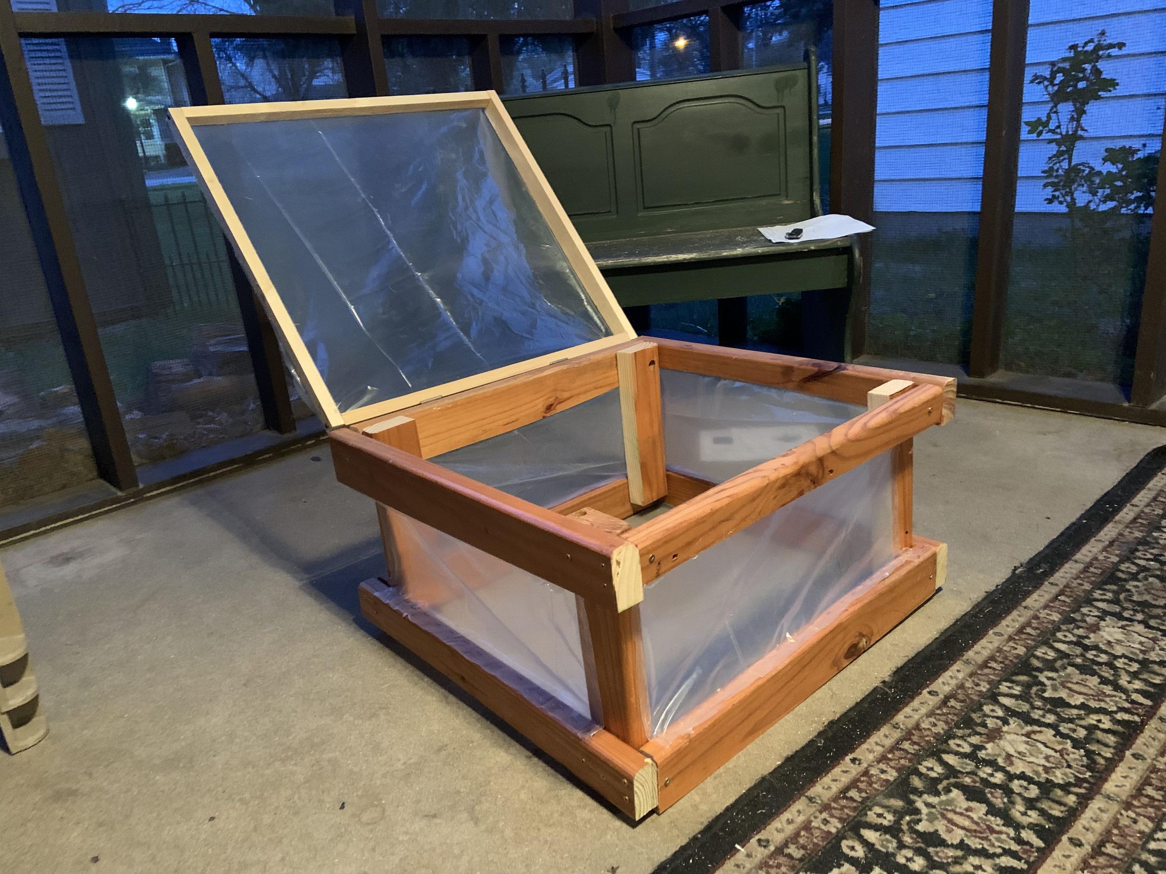 Mini Portable Green House : 5 Steps - Instructables
