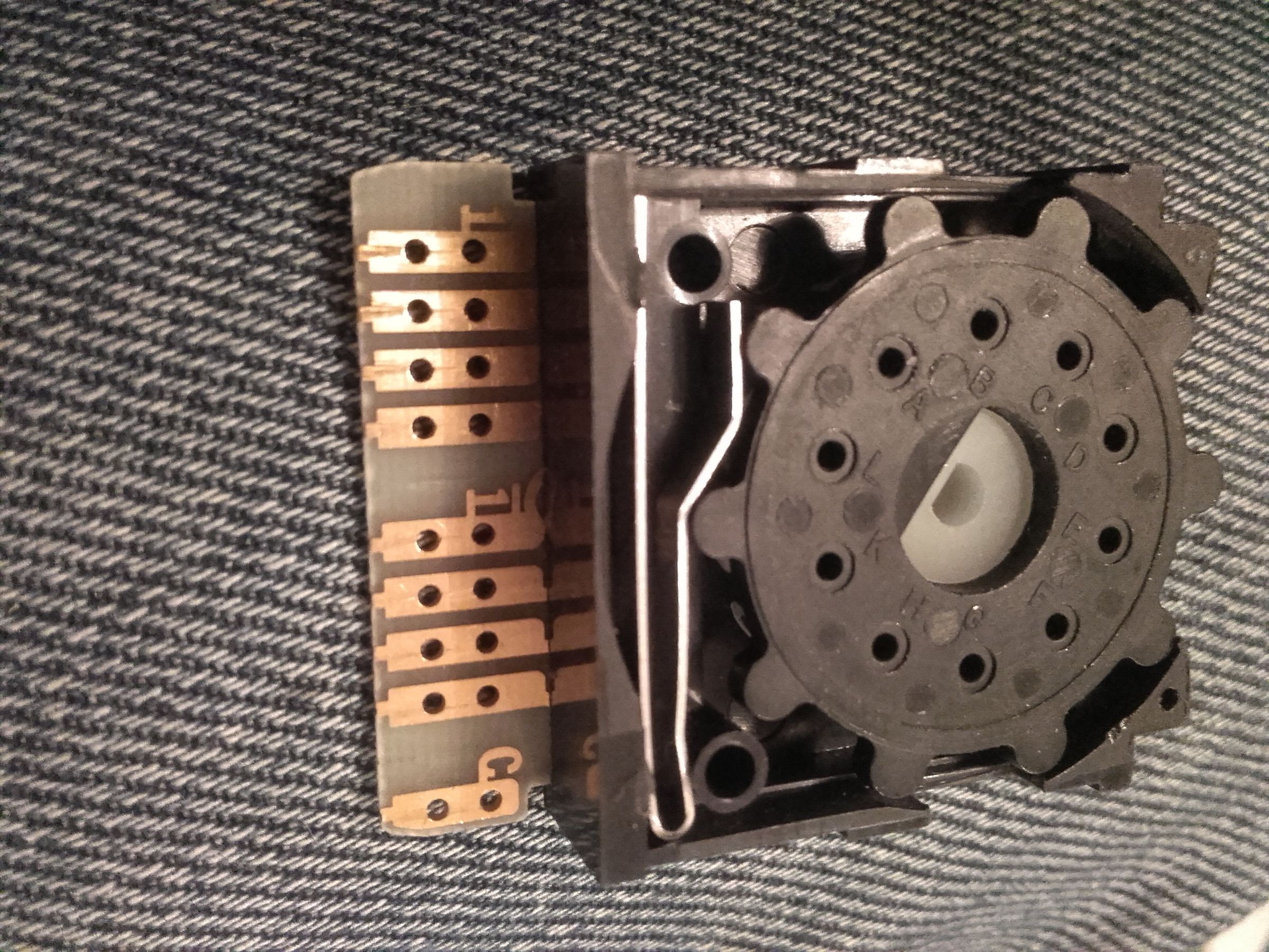 Thumbwheel Clock - Let's Guess the Time : 5 Steps (with Pictures ...