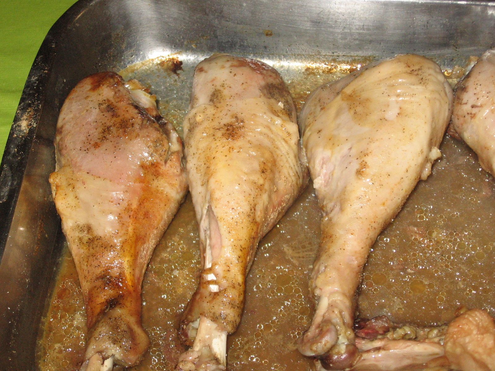Simple Delicous Turkey Legs : 4 Steps (with Pictures) - Instructables