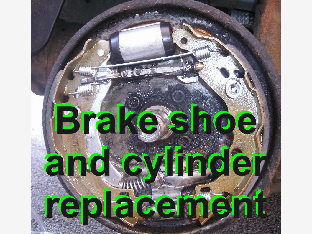Replacing Rear Brake Shoes and Brake Cylinder on an '06 Citroen C3 : 5 ...