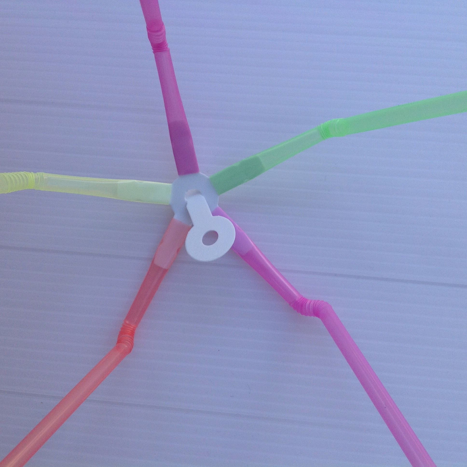 Strawbees Spinning Crazy Scientist Hat : 11 Steps - Instructables