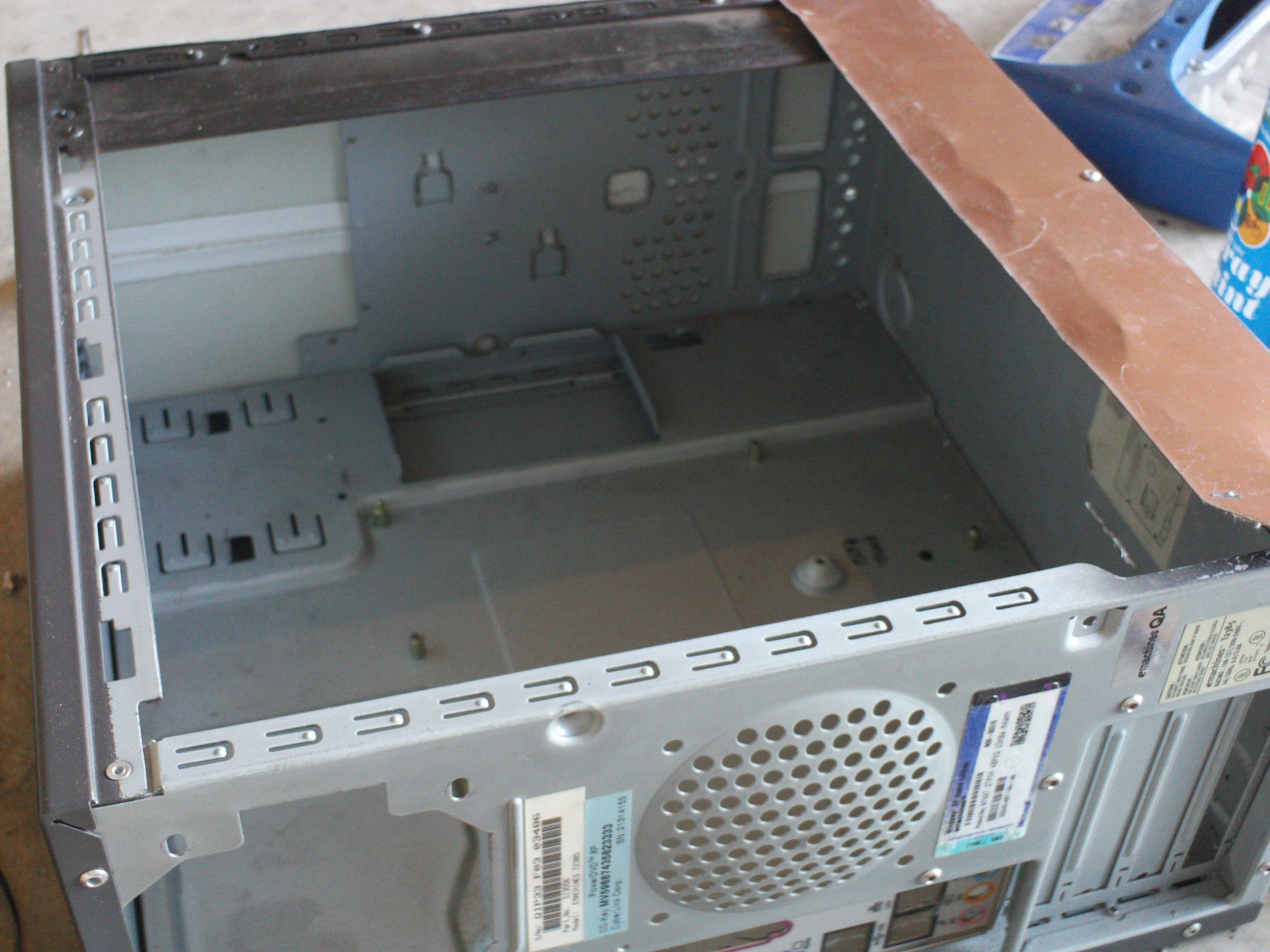 Wire a Car Stereo to a Computer PSU : 8 Steps - Instructables