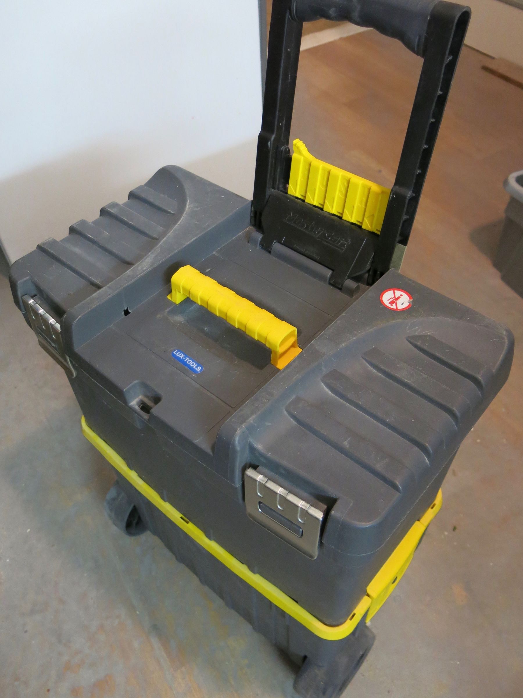 Easy Stylish Concrete Phone Stand : 12 Steps (with Pictures ...