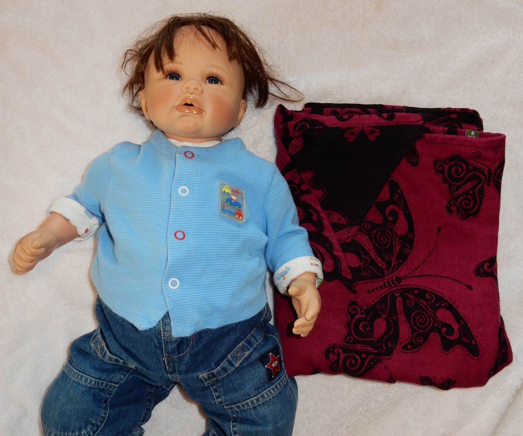How to Tie a Kangaroo Carry With a Woven Baby Wrap : 24 Steps ...