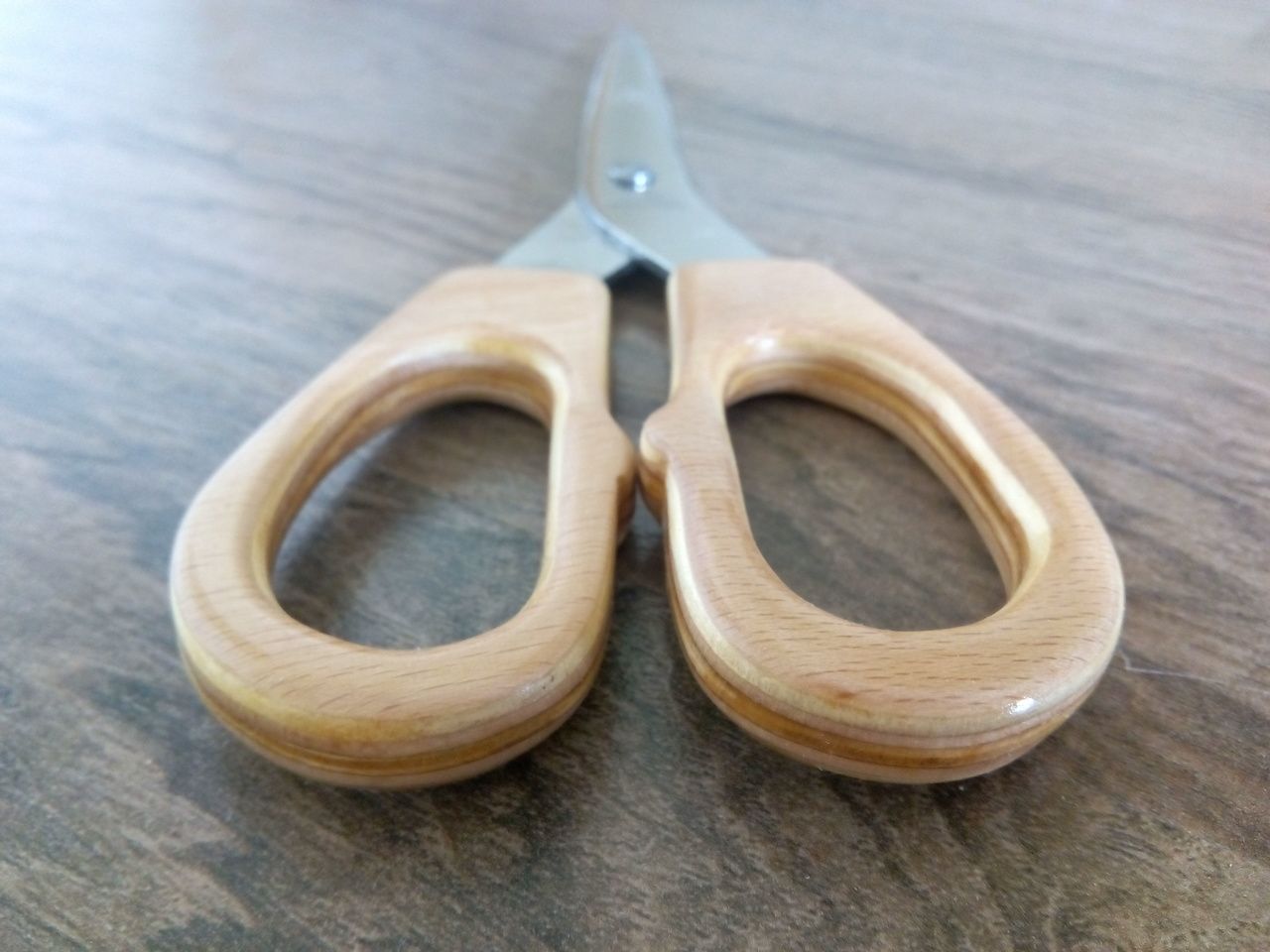 Broken Scissors Reparation : 5 Steps (with Pictures) - Instructables