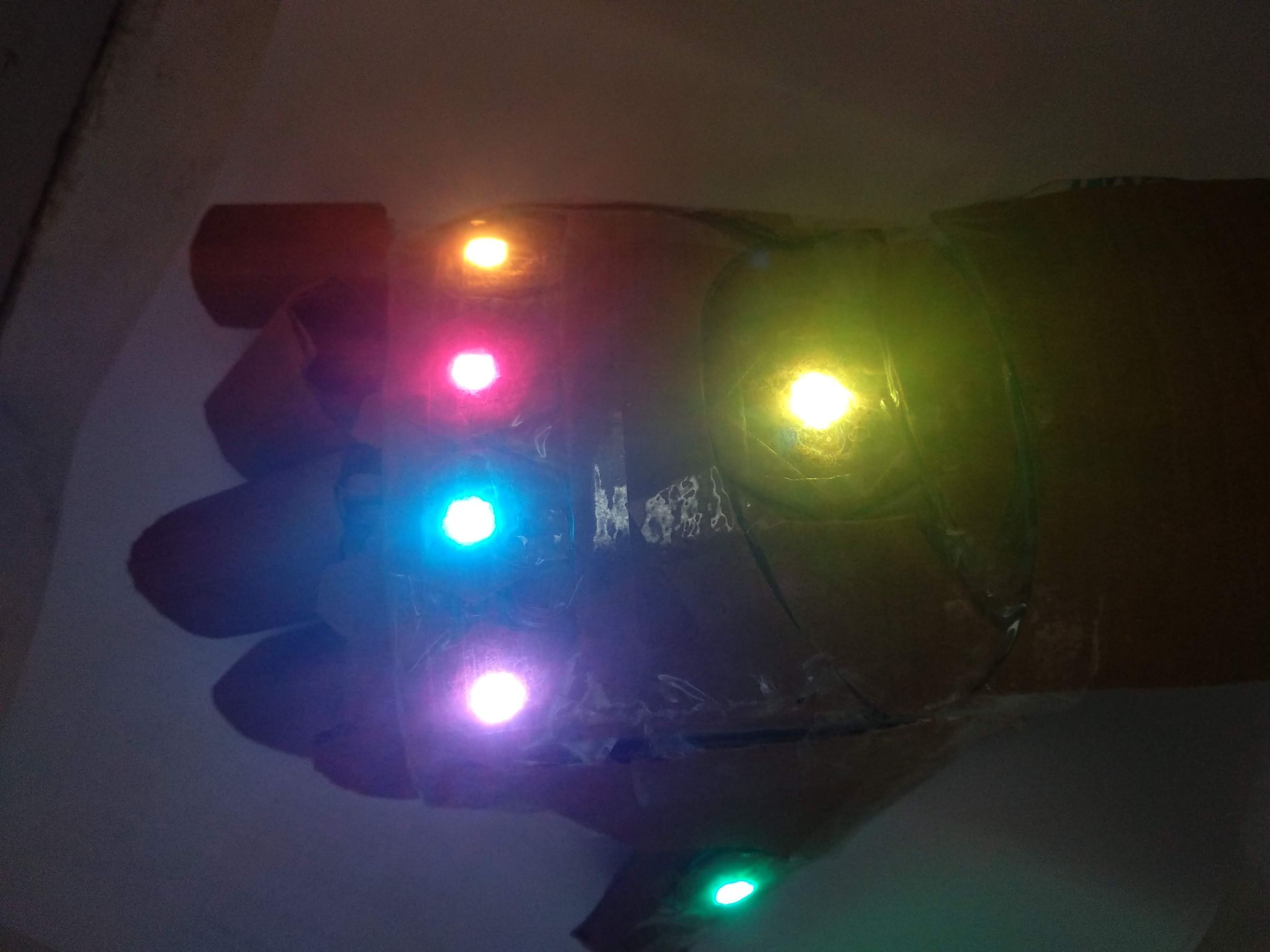 Custom Style Infinity Gauntlet : 6 Steps - Instructables
