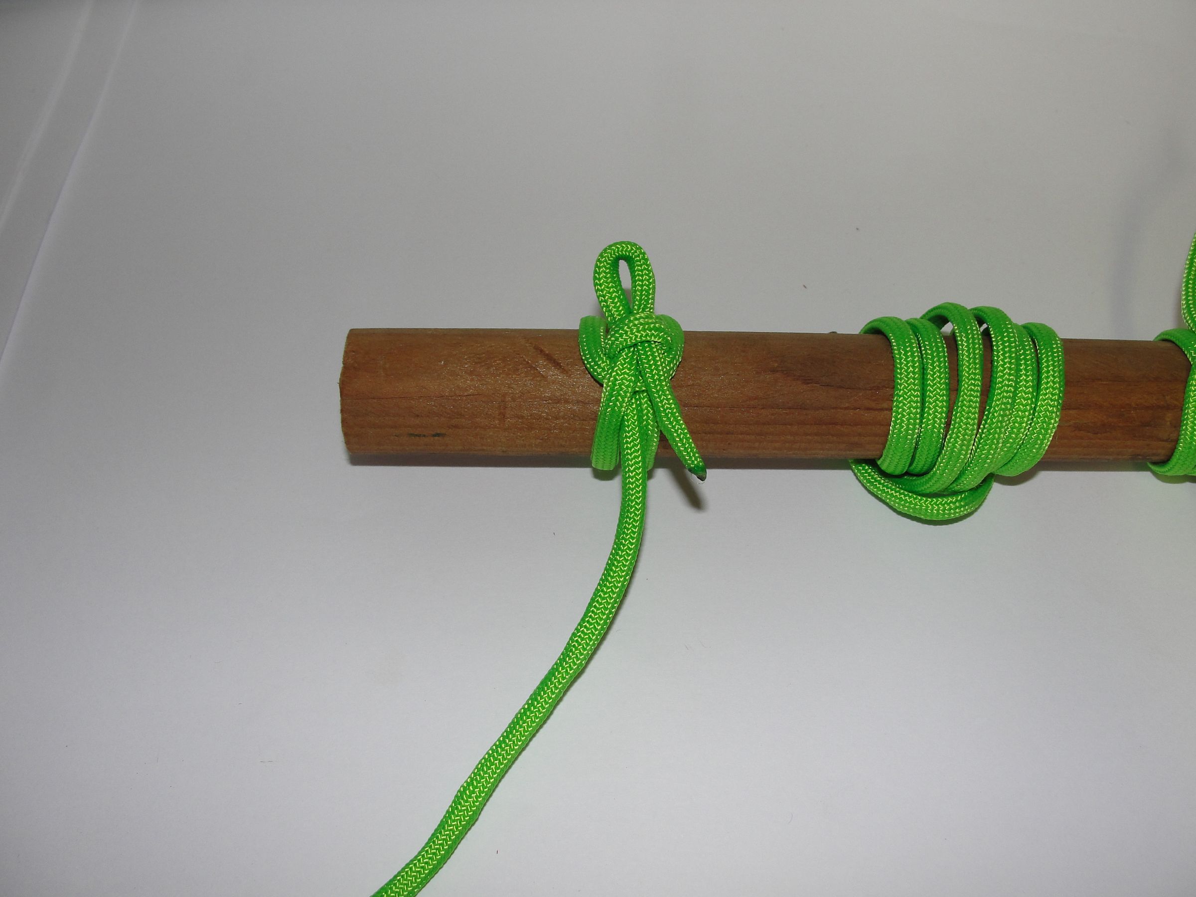 Paracord Knot Display Bord : 14 Steps - Instructables